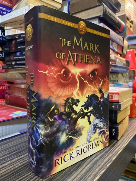 The Heroes of Olympus: The Mark of Athena – Momo Bookstore
