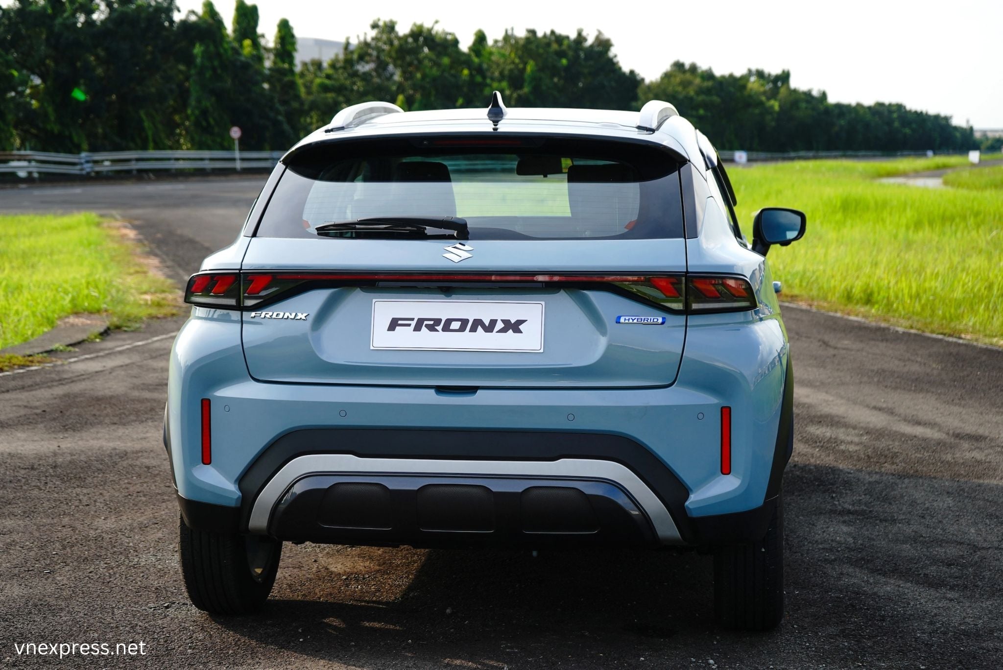 Suzuki Fronx - Đánh Giá Chung, Thông Số, Giá Lăn Bánh Mới Nhất 9/2025 ...