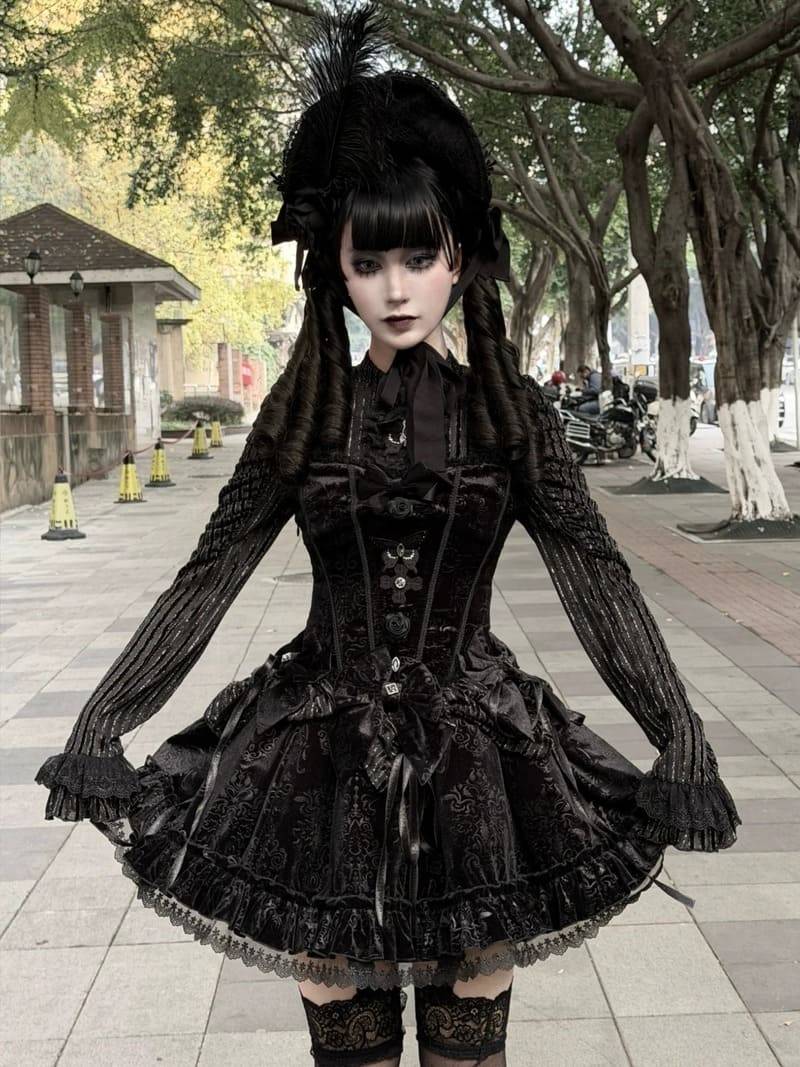 Gothic style là gì? 20 Cách phối đồ phong cách Gothic siêu ngầu