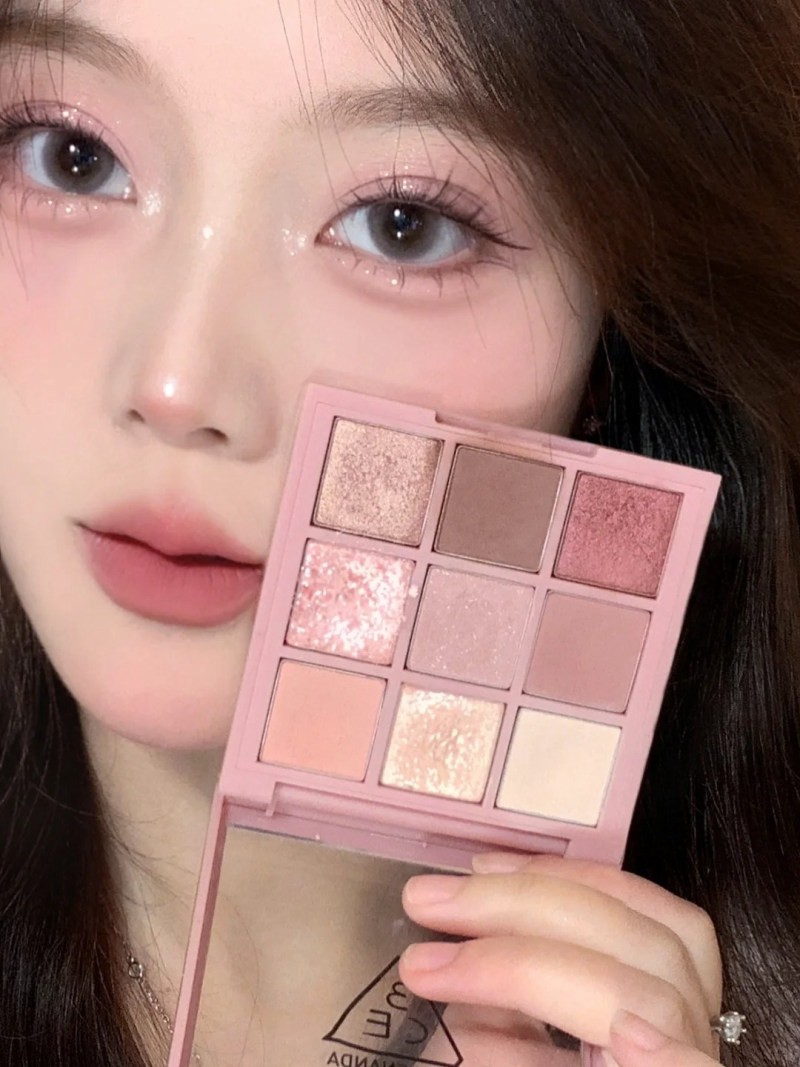 Top 5 Kiểu Makeup Tone Hồng Khiến Nàng Say Đắm, Cân Mọi Phong Cách