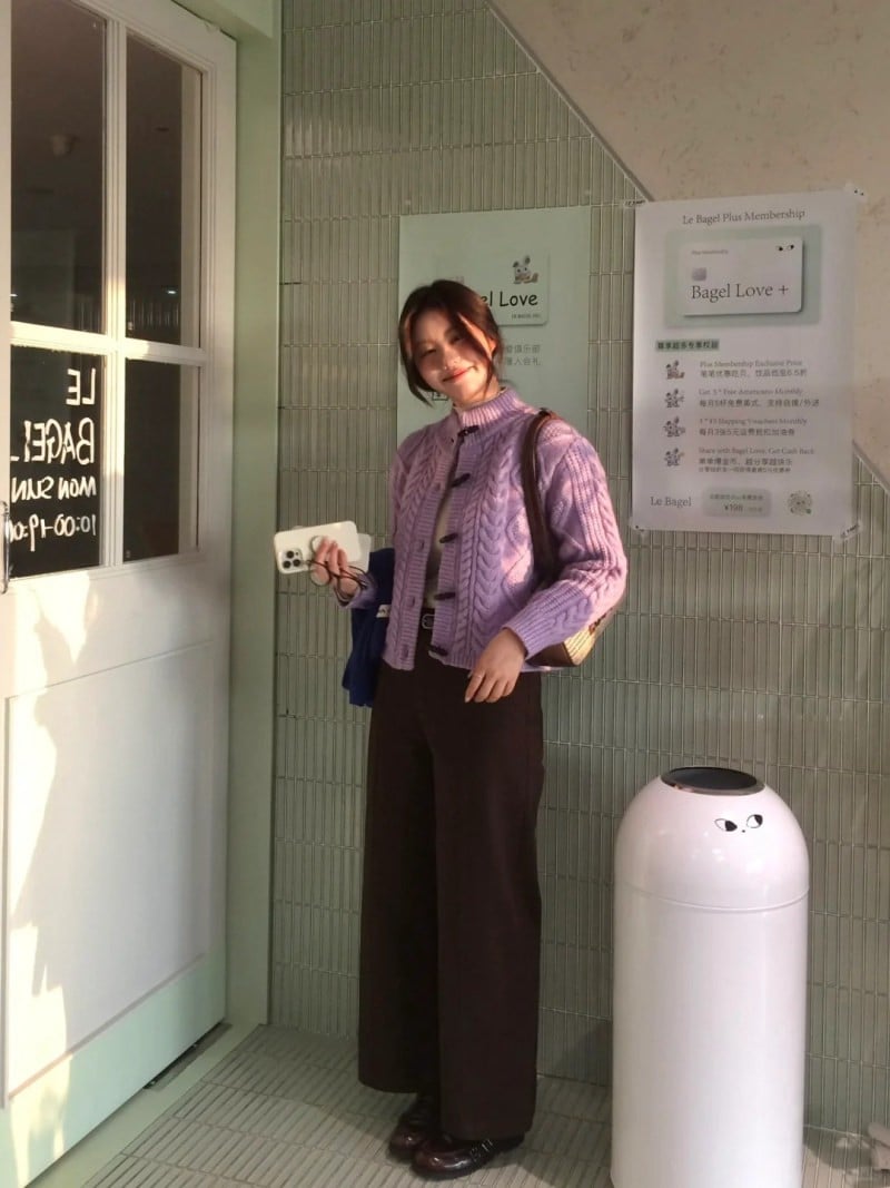 Mách nước 12+ cách phối đồ với màu tím siêu xinh cho nàng