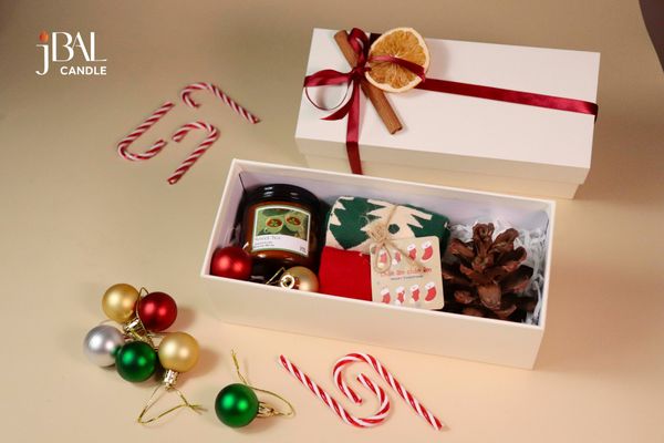 Gợi ý 5 set quà Noel ý nghĩa dịp giáng sinh 2025 từ jBAL