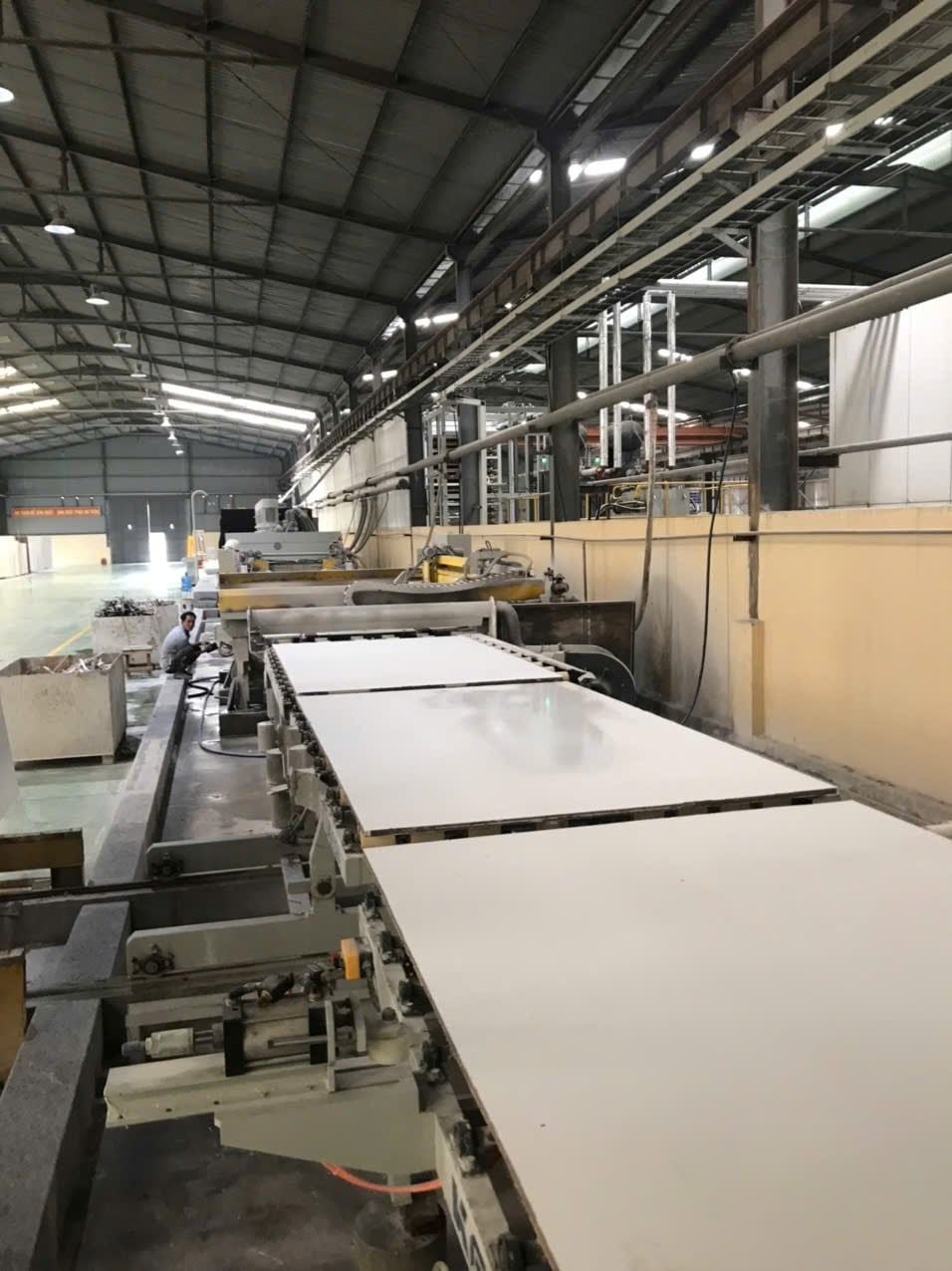 Quartz Stone Manufacturing Process and Quality Control – VICCORP
