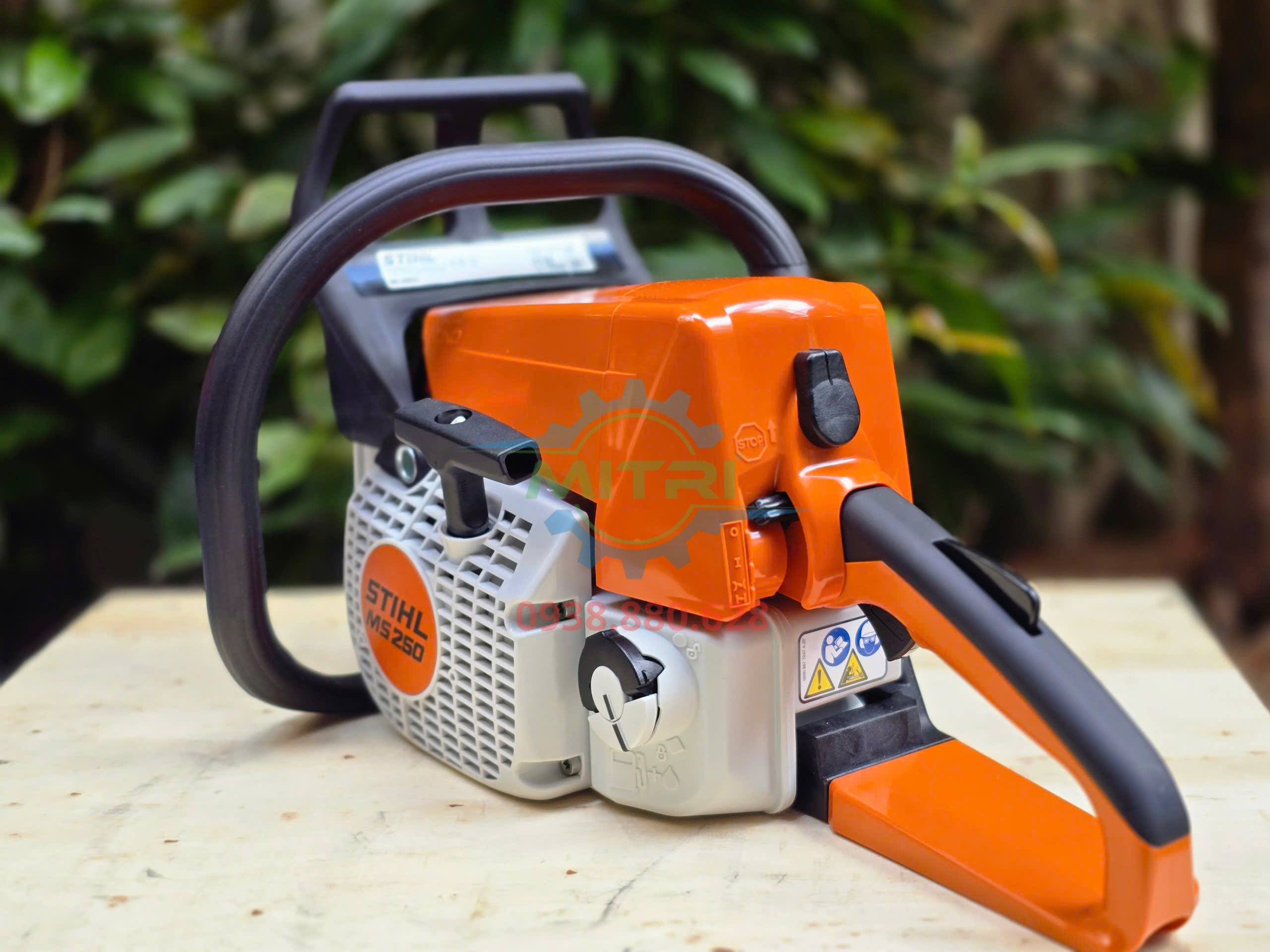 Tại sao STIHL MS 250 là máy cưa xích tốt nhất cho vườn điều và cao su ...
