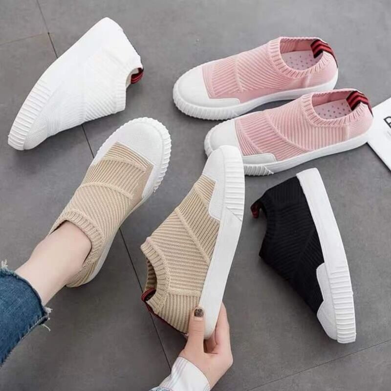Top mẫu giày vải nữ hot nhất mà cô nàng nào cũng nên có
