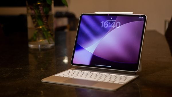 iPad Pro M5 11 inch 256GB 5G cũ có đáng mua năm 2026? – Fogo Store ...