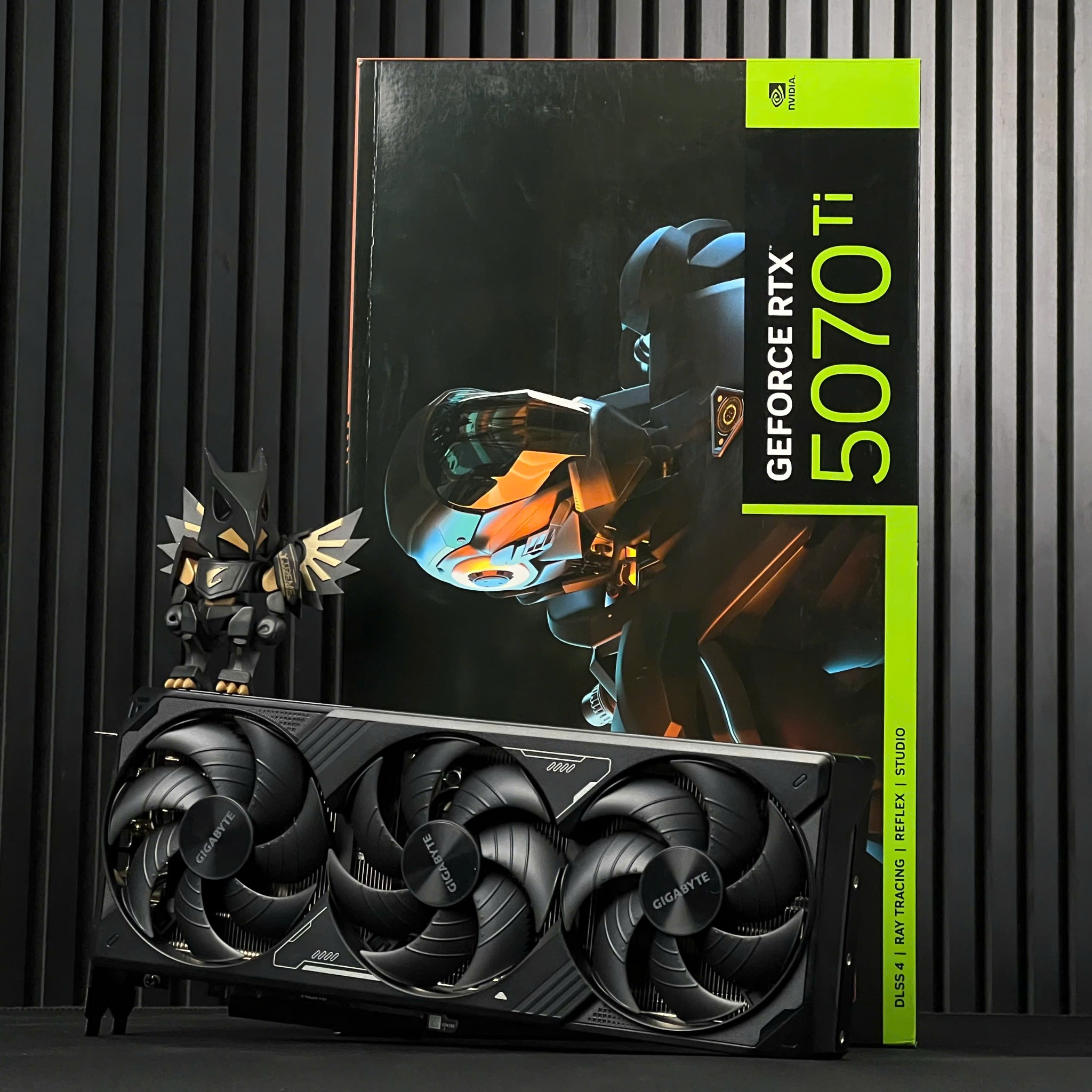 (NEW) VGA GIGABYTE RTX 5070Ti 16G WINDFORCE OC SFF GDDR7(NEW) VGA ...