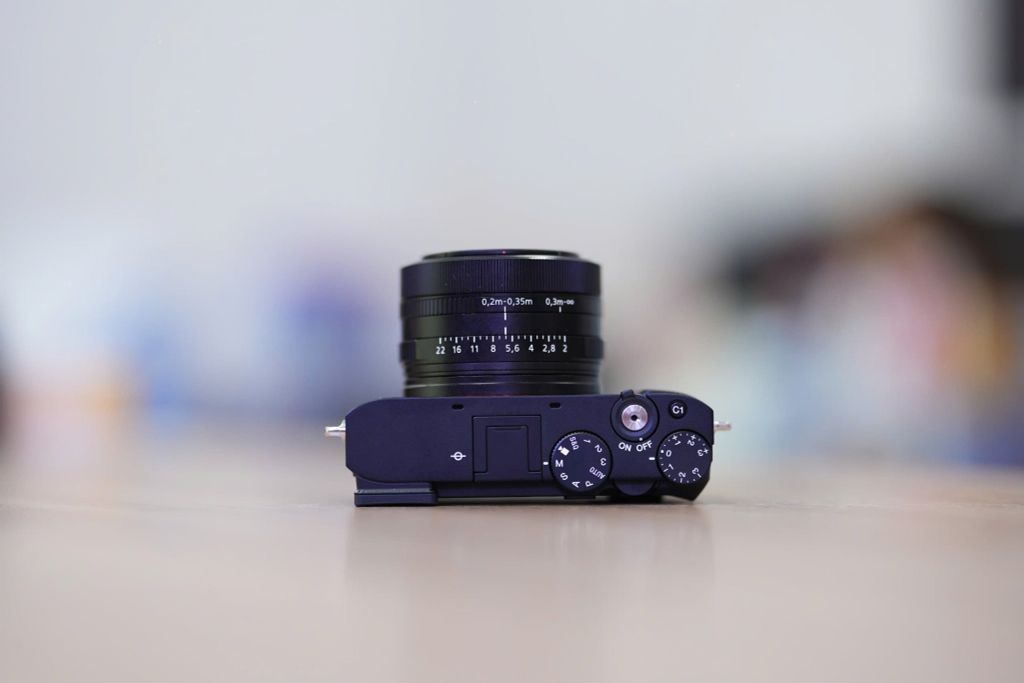 Sony RX1R iii chính hãng | LP Camera Store - Thế giới máy ảnh ...