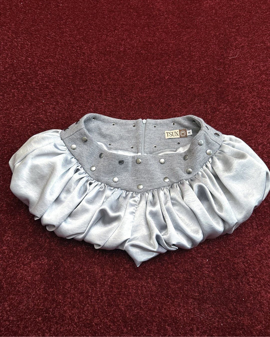 TSUN Quần Váy Bí Xám Da Bóng Phối Đinh Tán - Nyx Pumpkin Short Grey ...