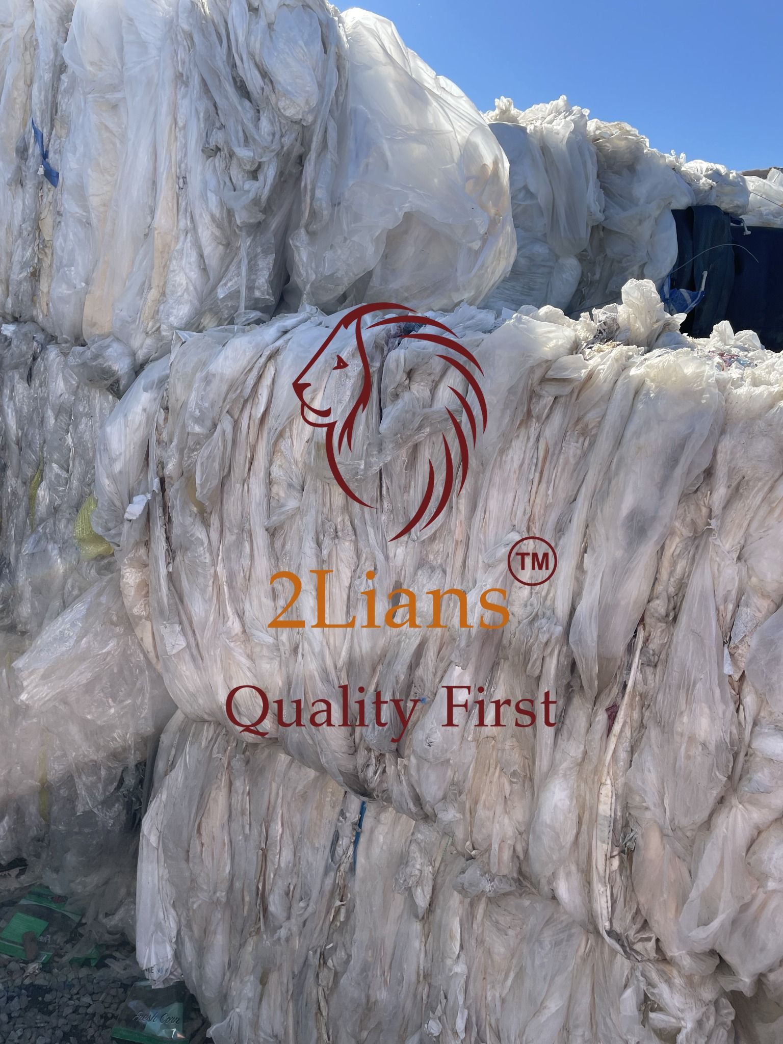 LDPE film on bales 70% clear/ 30% mixed clear & blue – Quality First