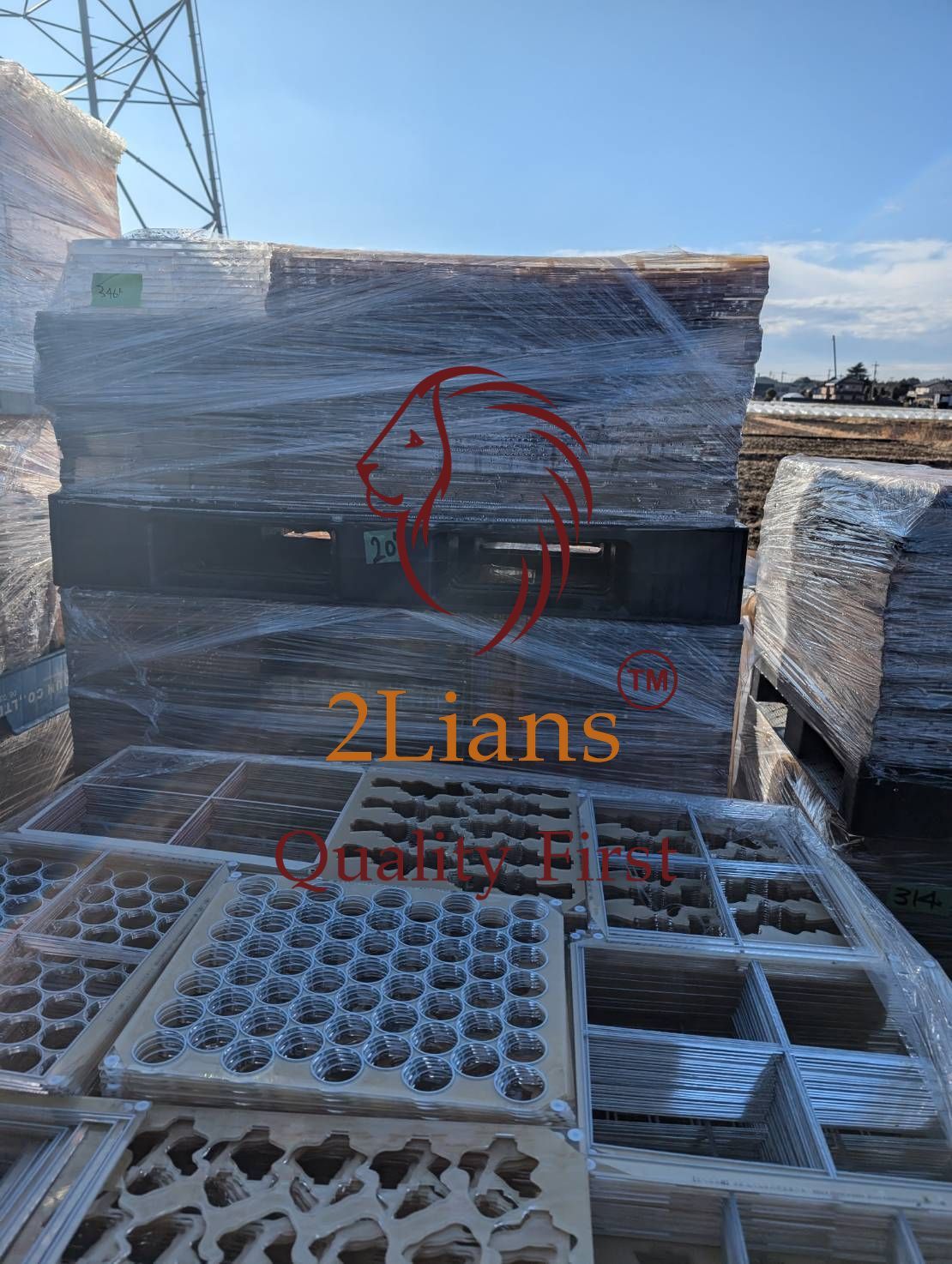 PMMA sheet off cuts / strips mostly clear – Quality First