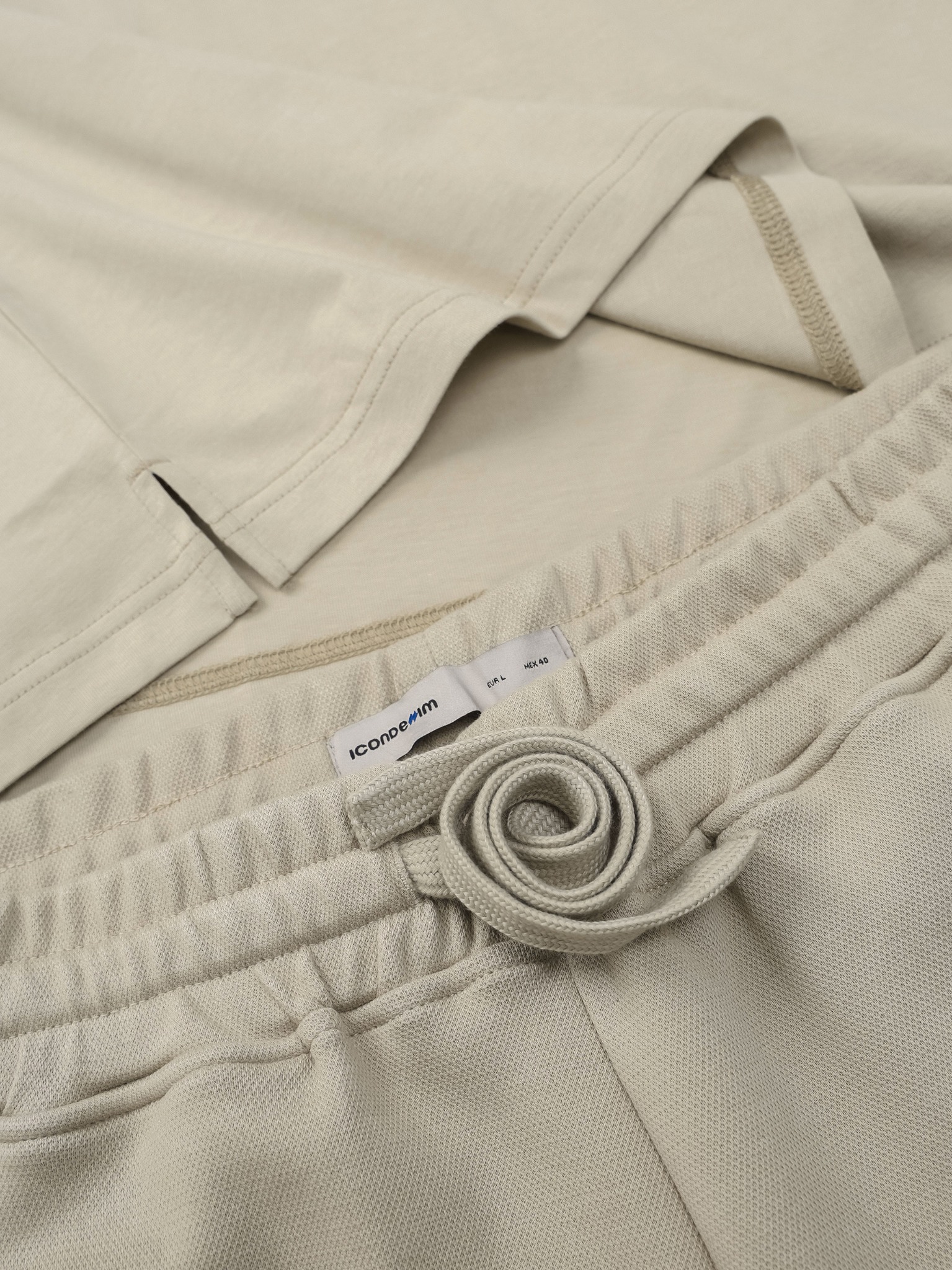 Set Đồ Ngắn Nam Embroidery IO Form regular