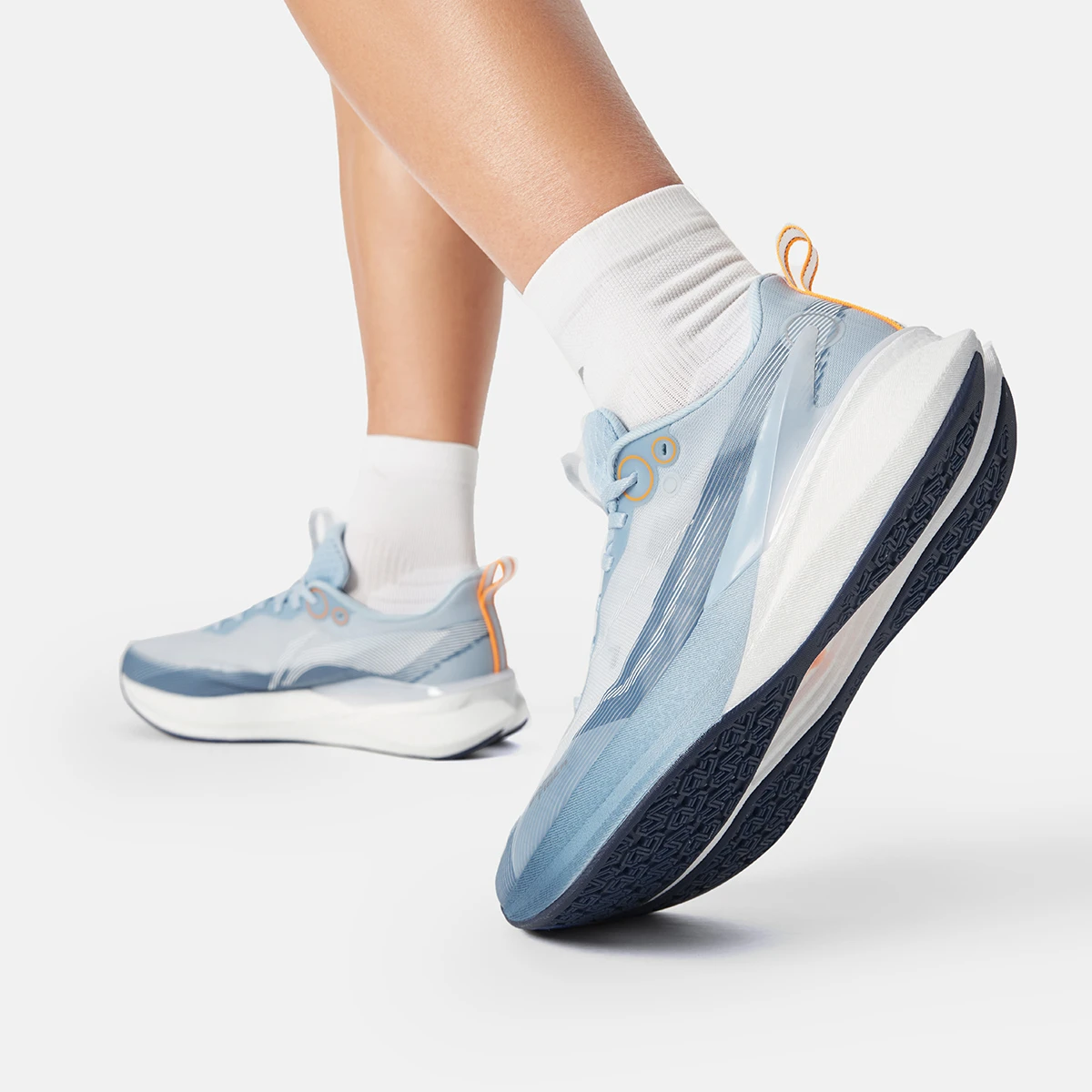 Giày chạy bộ Nam Li-Ning Chitu 8 Pro ARPV003-15V – Li-Ning Việt Nam