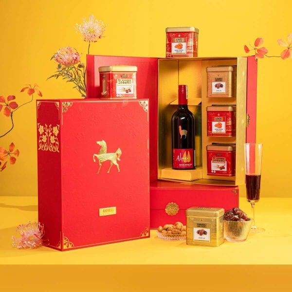 Hộp Quà Tết Golden Stride R.02 (GIAO HÀNG TOÀN QUỐC) – Siêu Thị Farmers ...