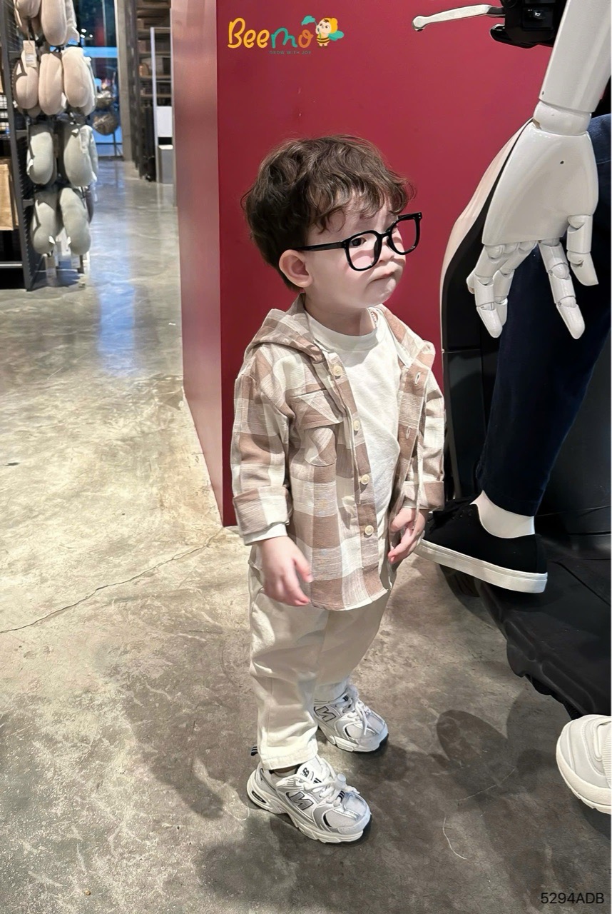 Áo sơ mi Beemo kẻ caro liền mũ 2 màu cho bé size 80-130 SHIN Baby Closet