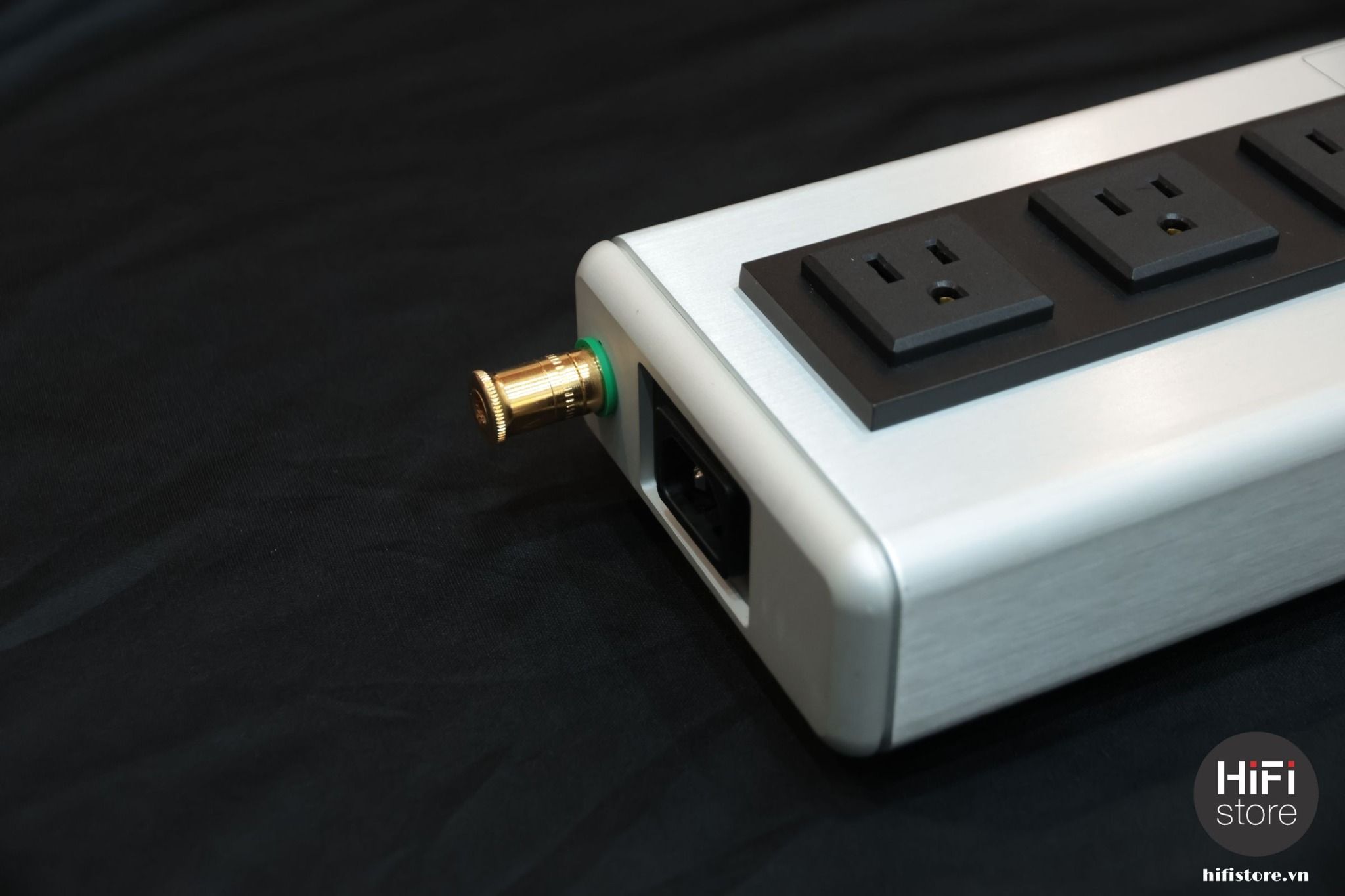 Ổ CẮM ĐIỆN NORDOST QBASE 8 MK2 – HiFi Store