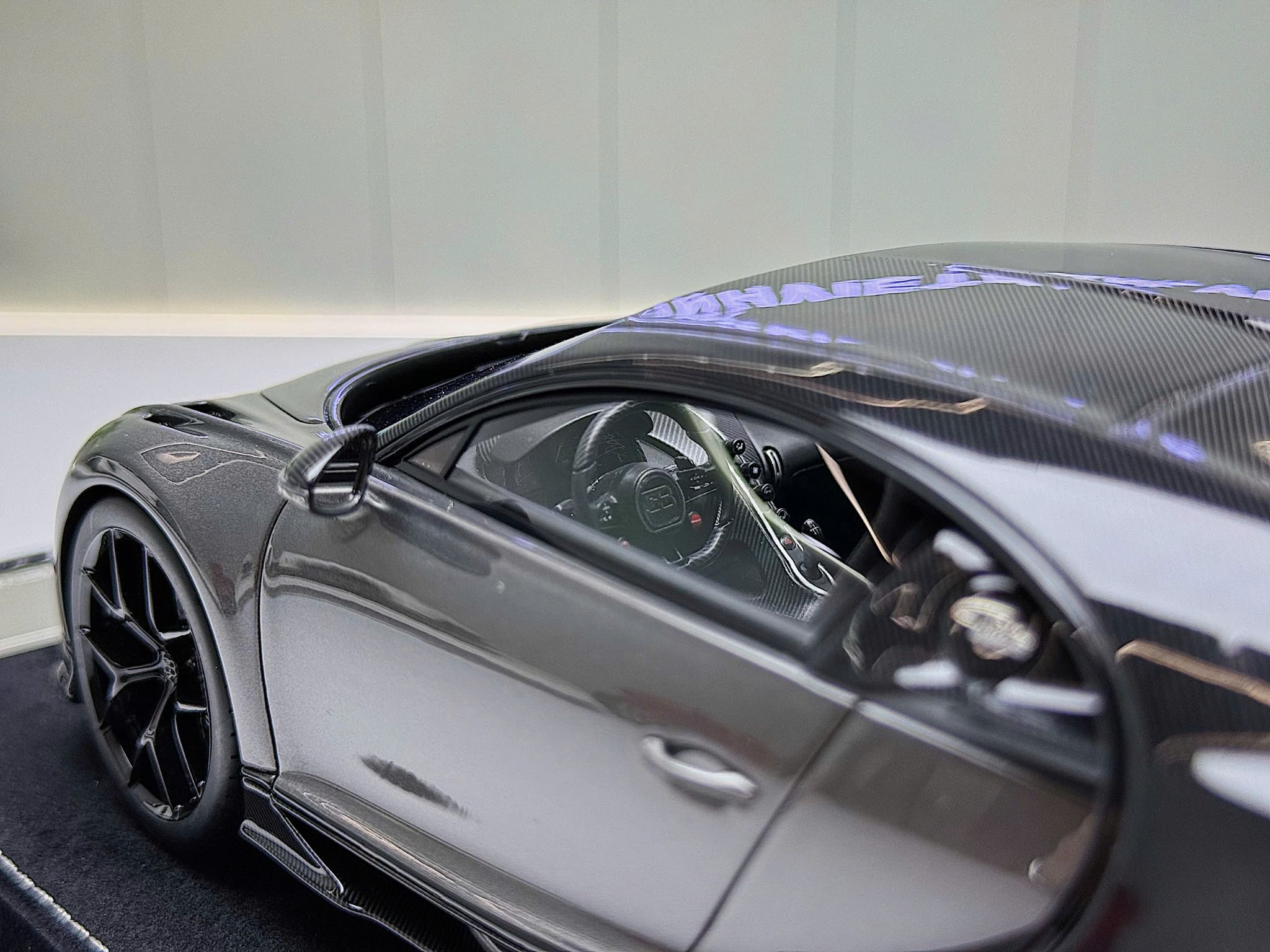 XE MÔ HÌNH BUGATTI CHIRON PUR SPORT METALLIC DARK GREY,TỶ LỆ 1/18 HENS ...