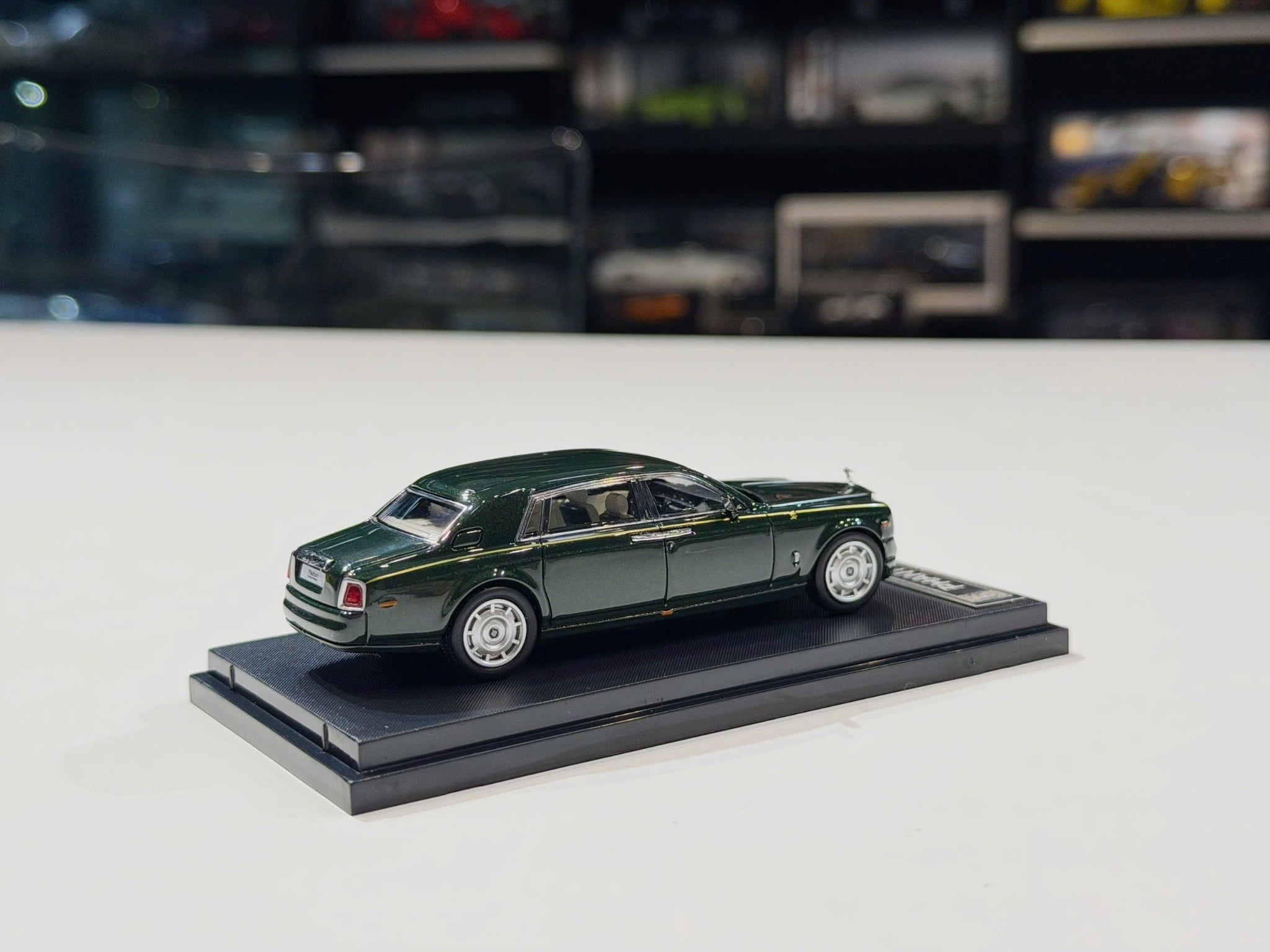 XE MÔ HÌNH ROLLS ROYCE PHANTOM GREEN,TỶ LỆ 1/64 STREET WARRIOR – Mô ...