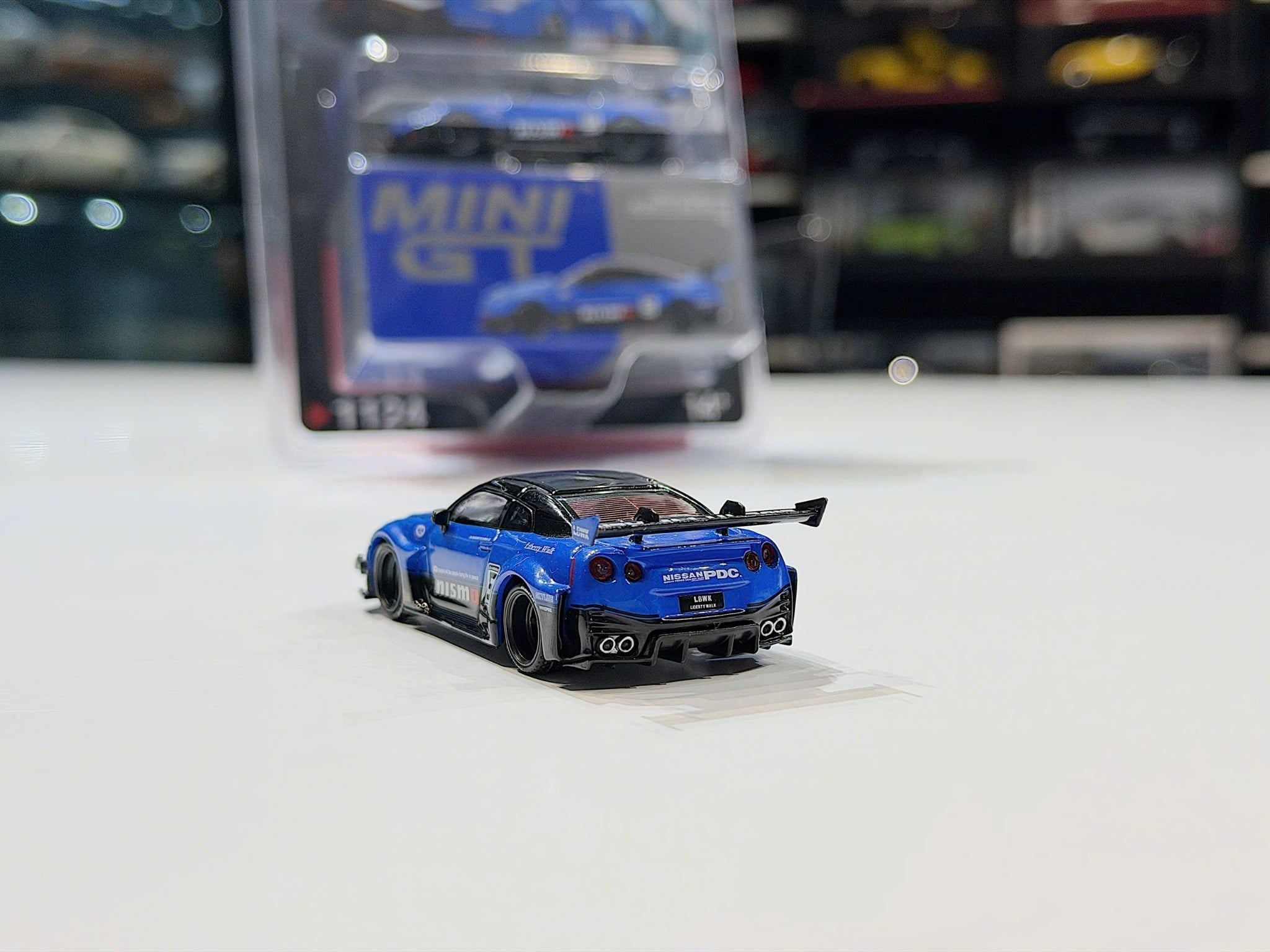 XE MÔ HÌNH NISSAN LB-SILHOUETTE WORKS GT 35GT-RR VER 2 BLUE,TỶ LỆ 1/64 ...