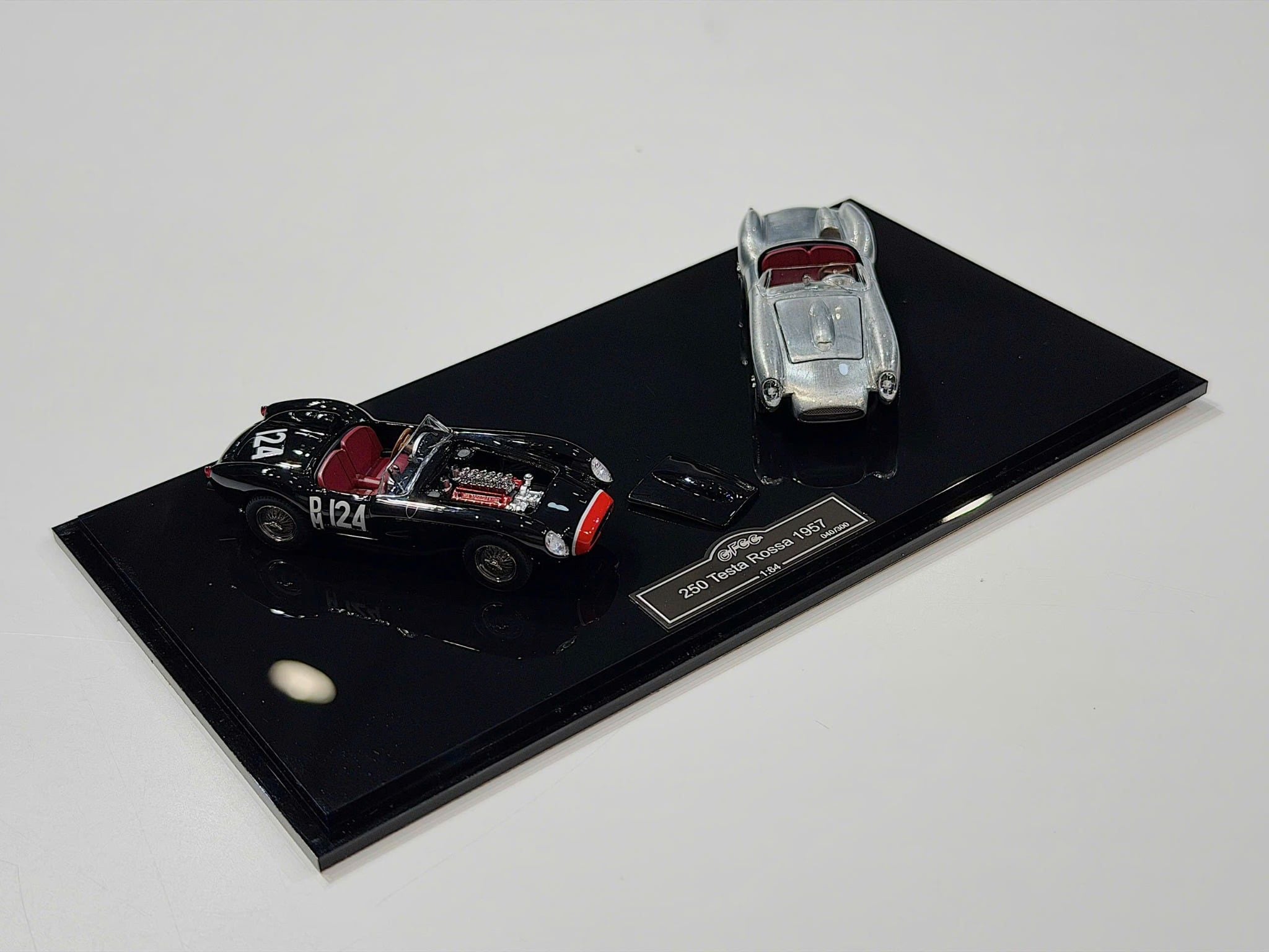 XE MÔ HÌNH FERRARI 250 TESTA ROSSA,TỶ LỆ 1/64 GFCC – Mô Hình Tĩnh Việt Nam