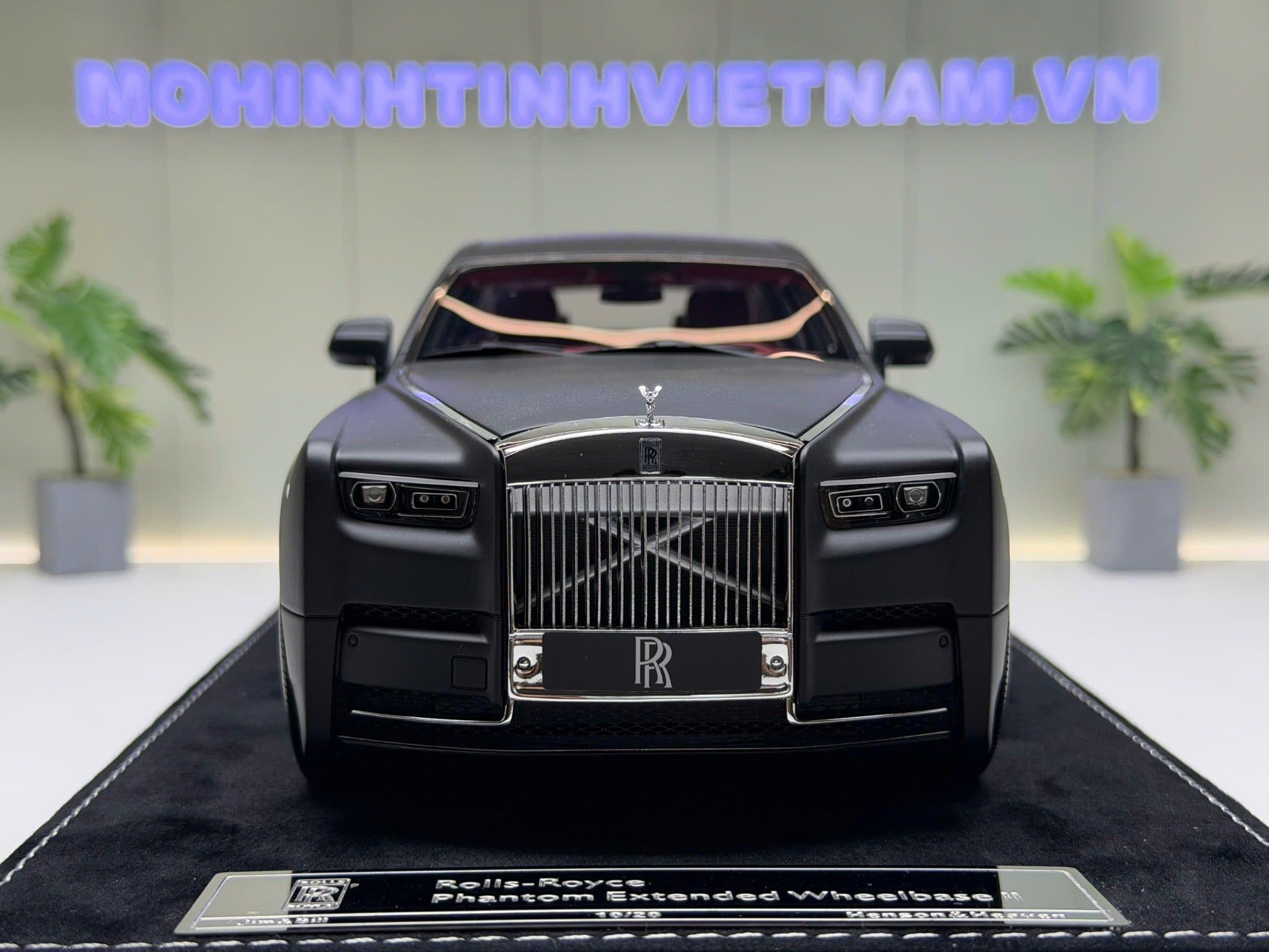 XE MÔ HÌNH ROLLS ROYCE PHANTOM VIII DRAGON BALL EDITION,TỶ LỆ 1/18 HEN ...