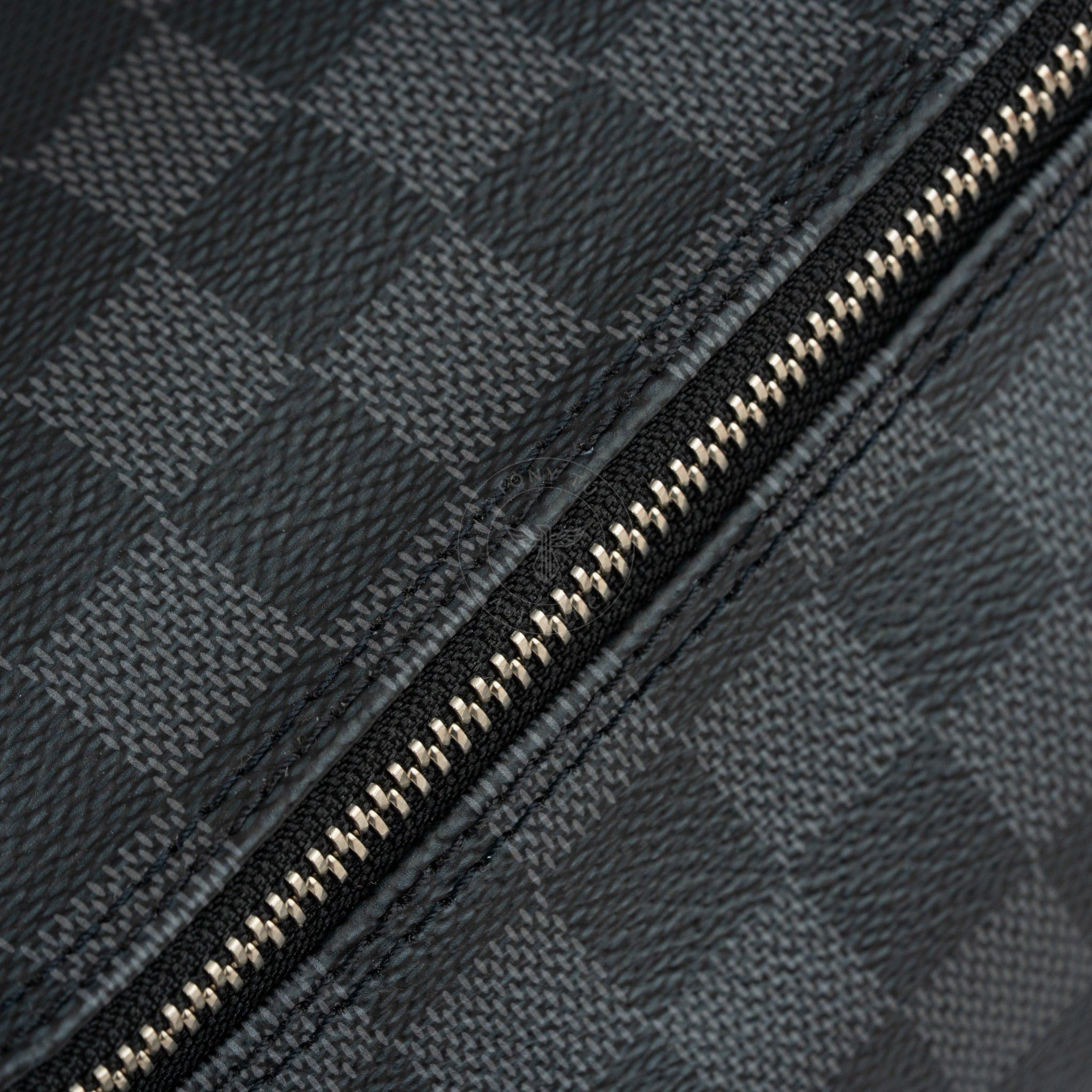 Túi đeo Louis Vuitton Mini Soft Trunk Calf (New SS, Code chip) – Tony ...