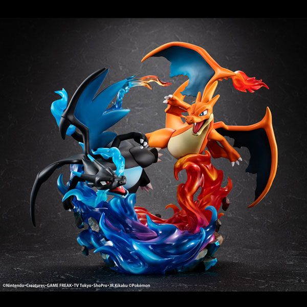 G.E.M. EX Series Mega Charizard X & Mega Charizard Y - Pokémon | MegaH ...