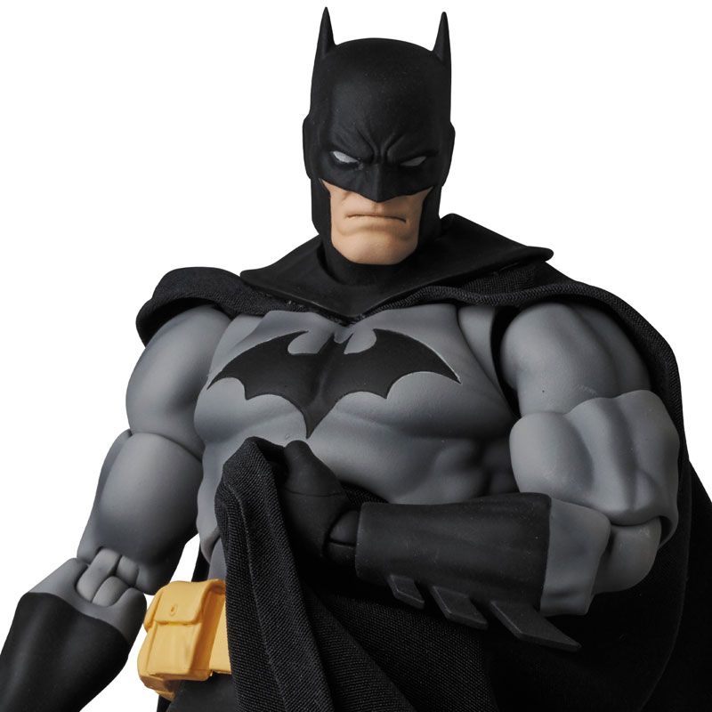 MAFEX No.126 Batman Black Ver. - Batman Hush | Medicom Toy Figure - JH ...
