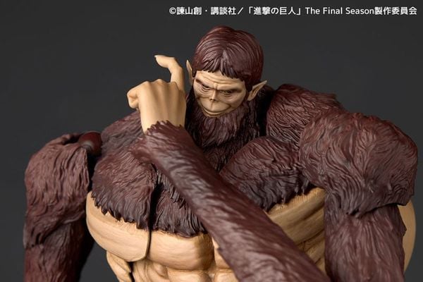 Revoltech Amazing Yamaguchi Beast Titan - Attack on Titan | Kaiyodo Ac ...