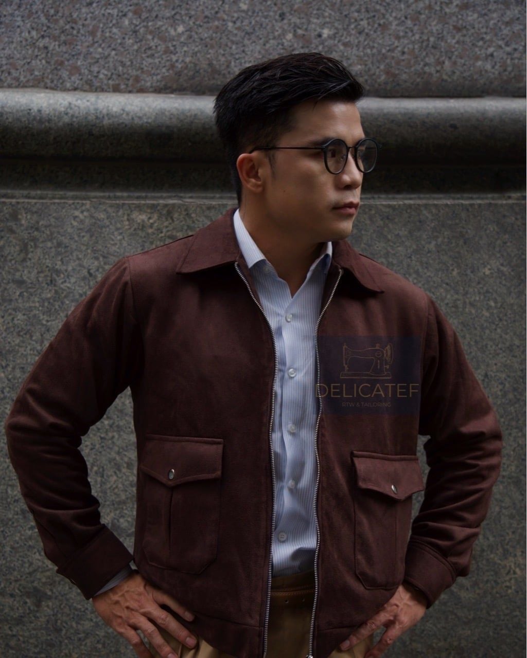 Áo khoác da lộn màu nâu, nhận may theo số đo yêu cầu – DELICATEF