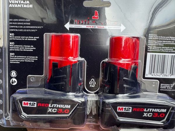 pin milwaukee 3ah M12 – Máy Khoan Pin Tùng Power Tool