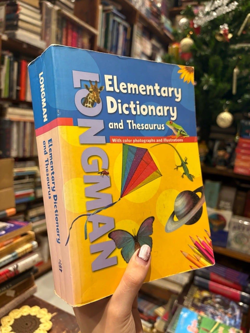 Momo Bookstore