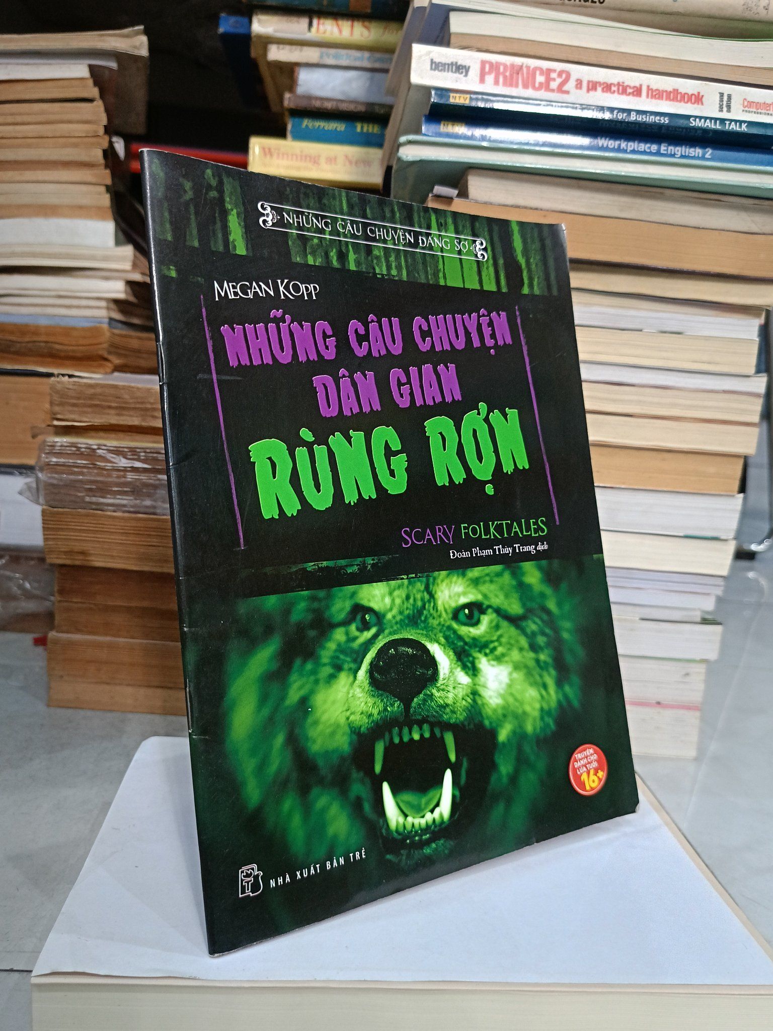 Những câu chuyện đáng sợ: Những câu chuyện dân gian rùng rợn - Megan K ...