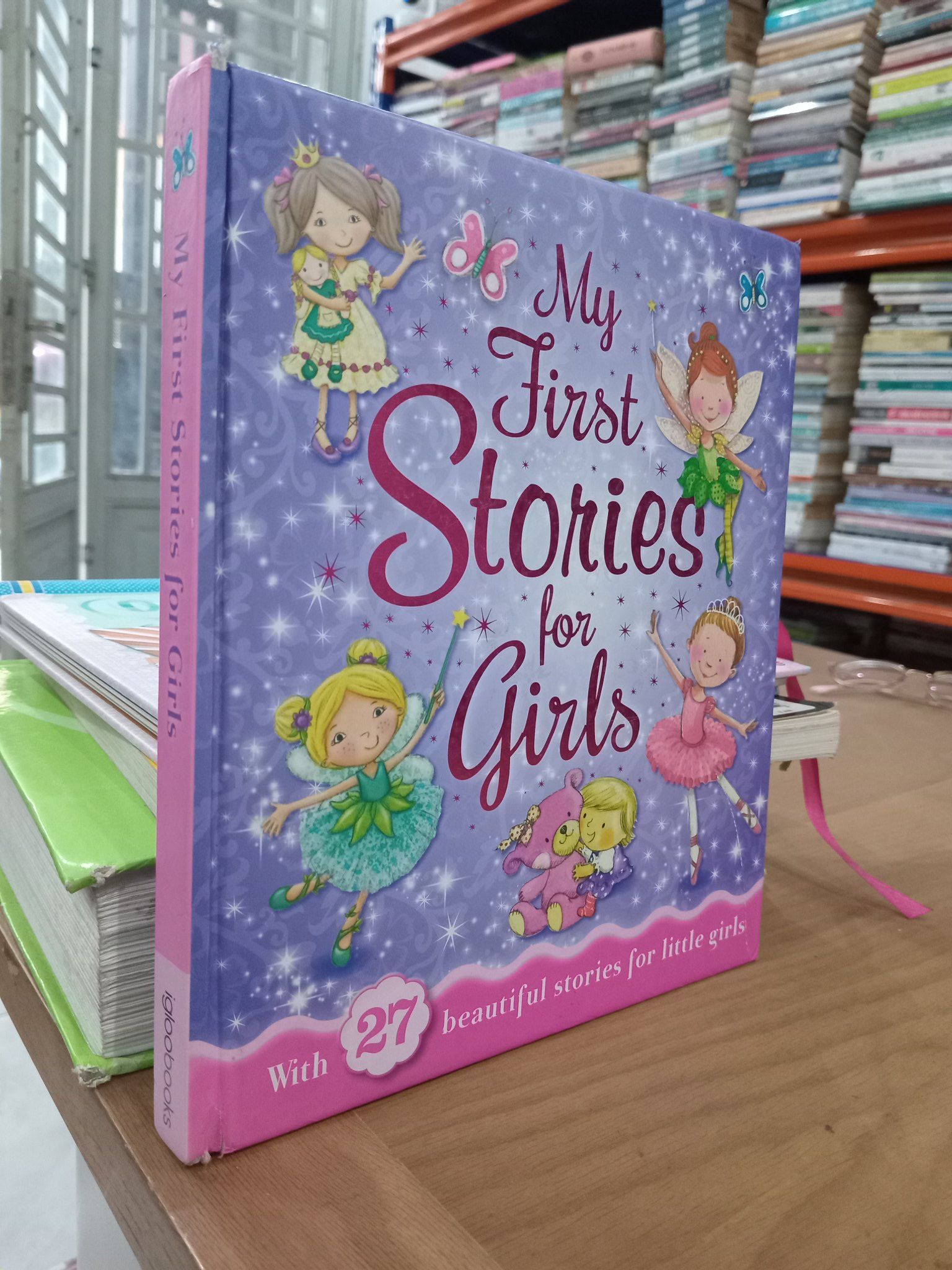My first stories for girls – Momo Bookstore