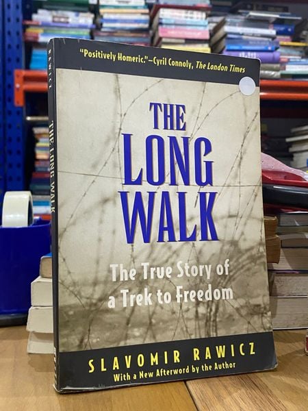 The Long Walk - Slavomir Rawicz – Momo Bookstore