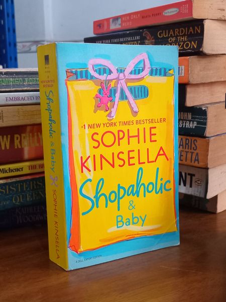 Shopaholic & Baby - Sophie Kinsella – Momo Bookstore