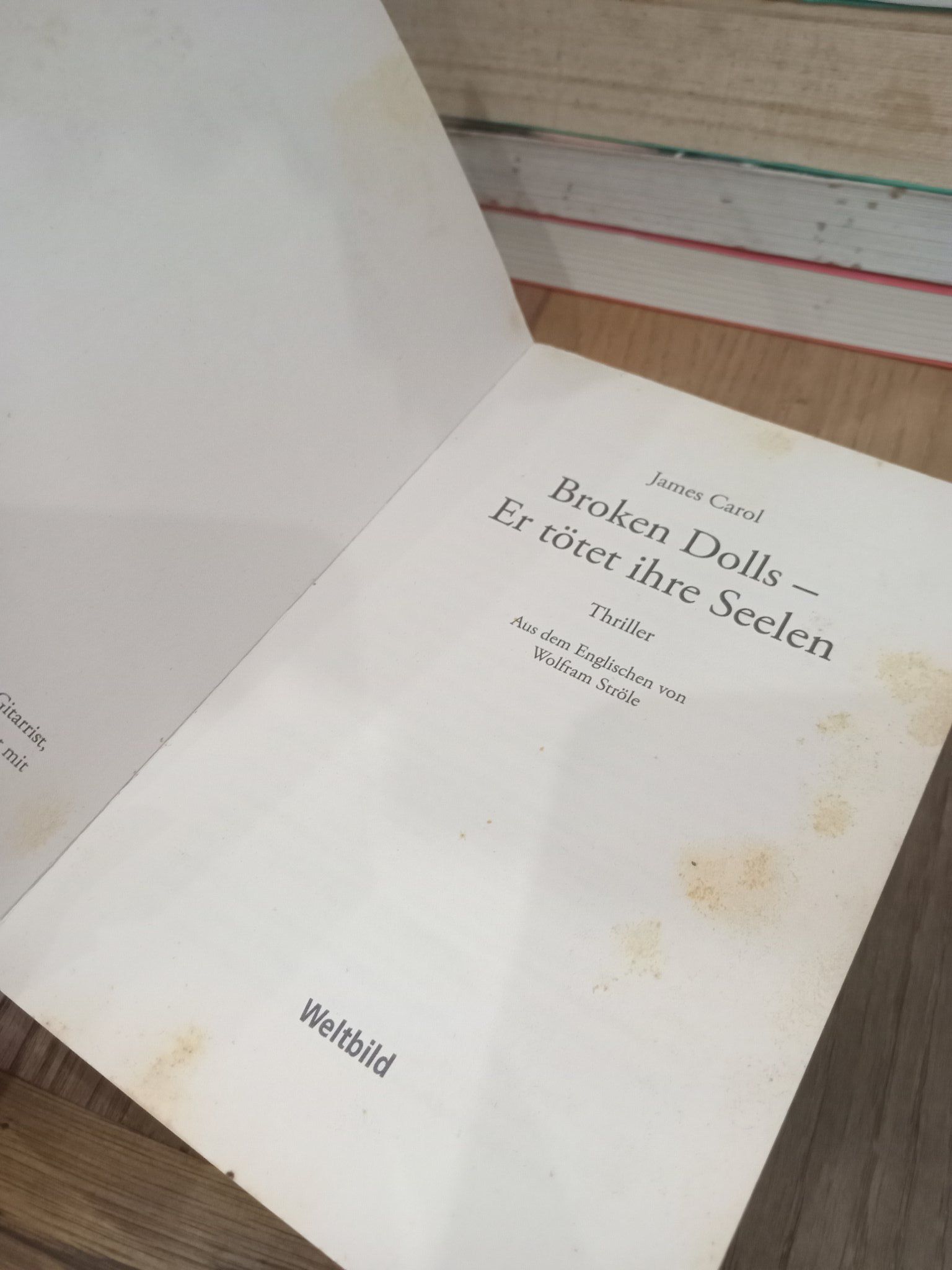 Broken dolls-Er tötet ihre seelen - James Carol – Momo Bookstore