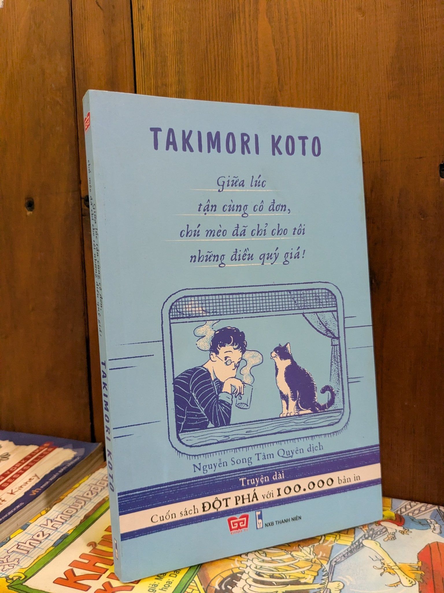 Giữa lúc tận cùng cô đơn, chú mèo đã chỉ cho tôi những điều quý giá ...