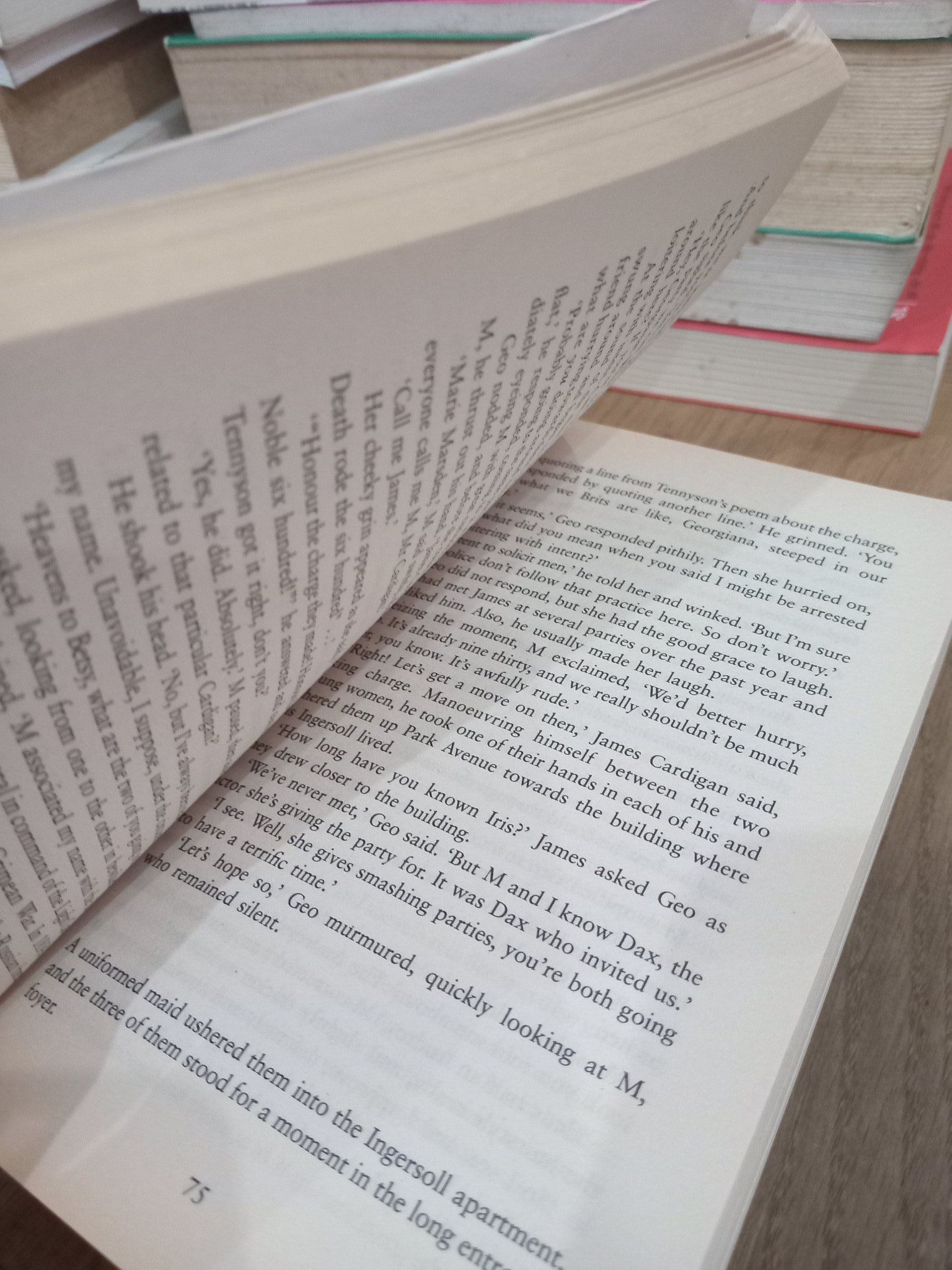 Breaking the rules - Barbara Taylor Bradford – Momo Bookstore