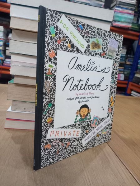 Amelia's notebook - Marissa Moss – Momo Bookstore