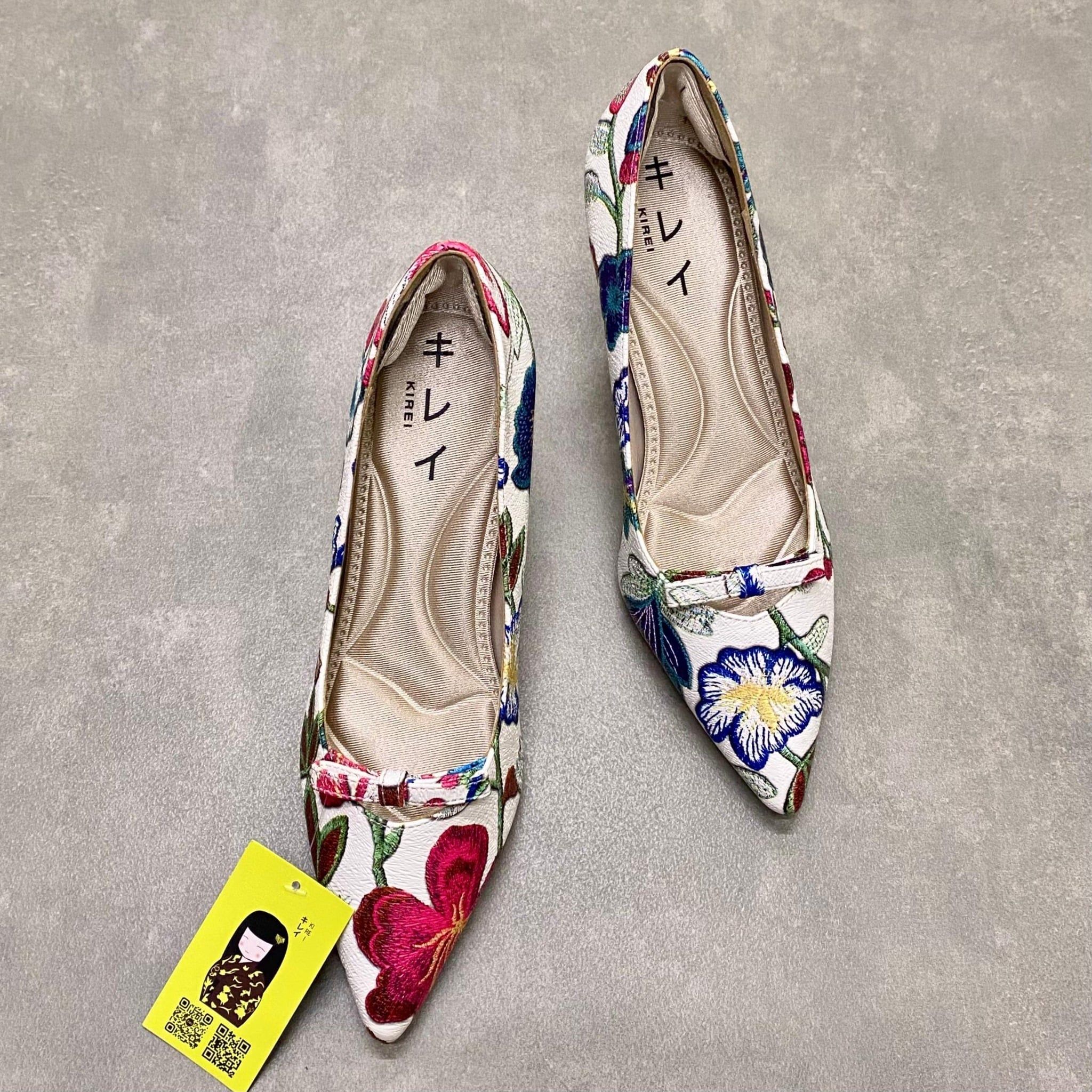 Giày cao gót nữ Kirei Biteki CP03 màu Trắng kitten heel – Kirei & Hansamu