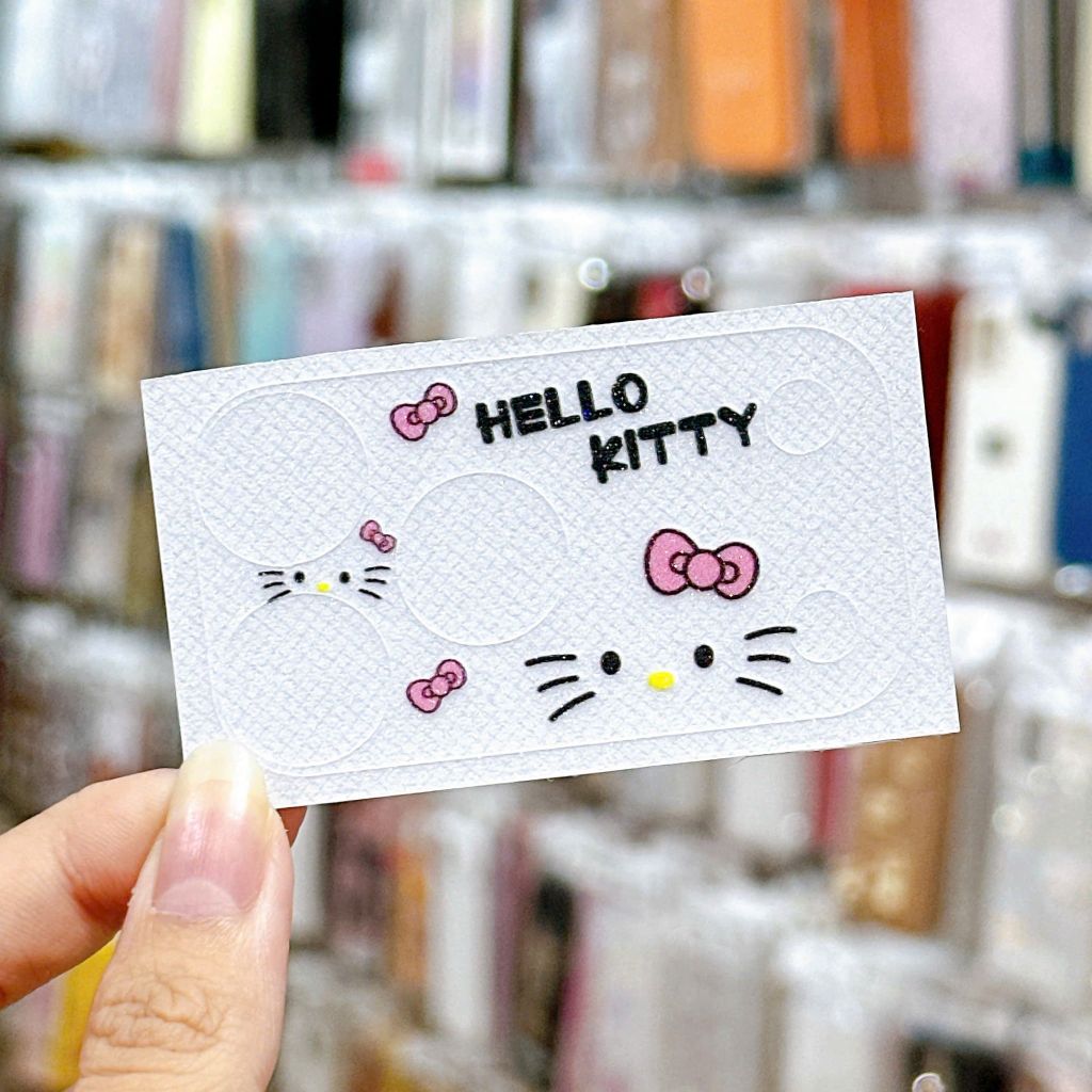 ** Miếng dán camera kim tuyến nhiều hình IP 17 Pro Max