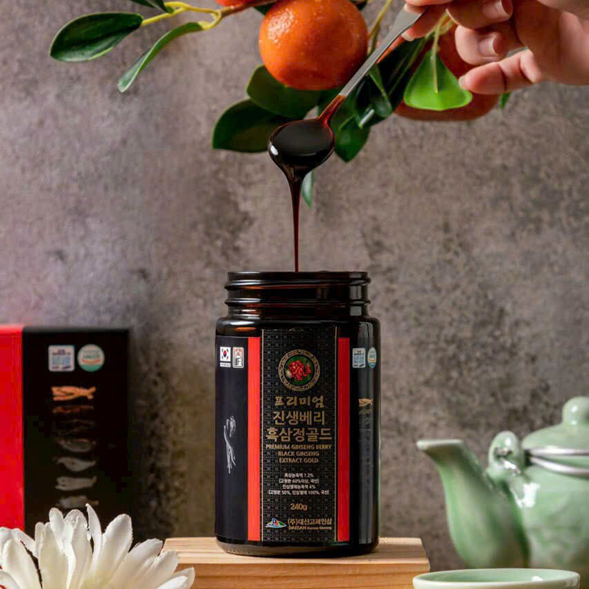 Cao Hắc Sâm Hàn Quốc DaeSan Hộp 2 lọ 240g - Sâm Yến Hoàng Gia