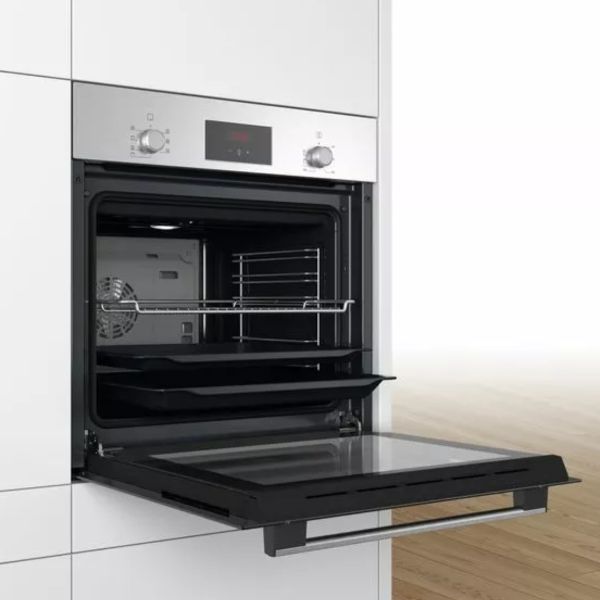 Lò nướng Bosch HBF133BS0A dung tích 66L