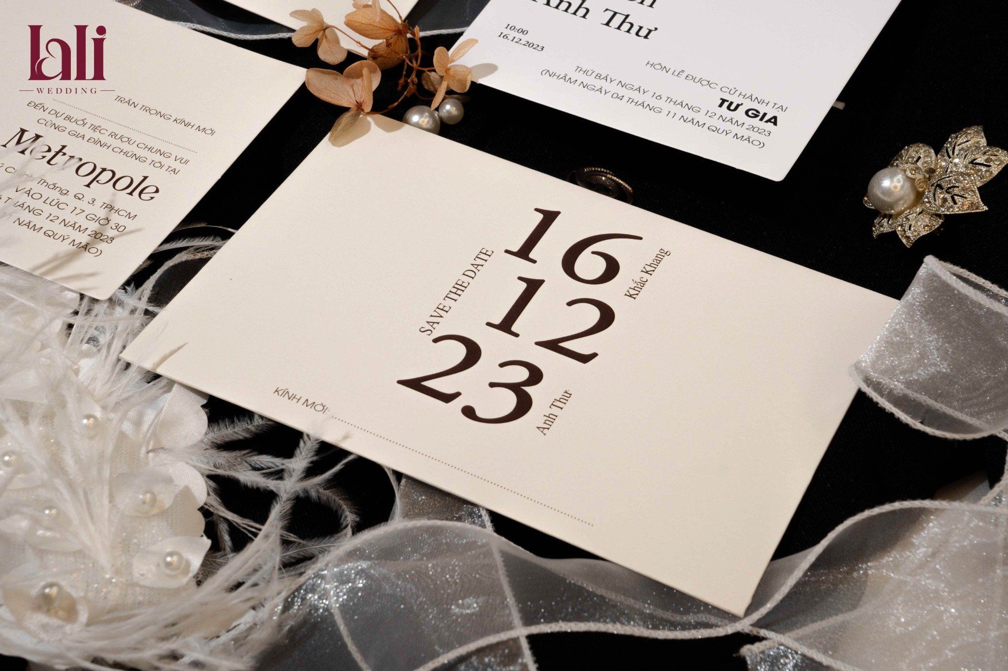 Thiệp cưới nhà Lali - Mẫu B0719 – Lali Wedding