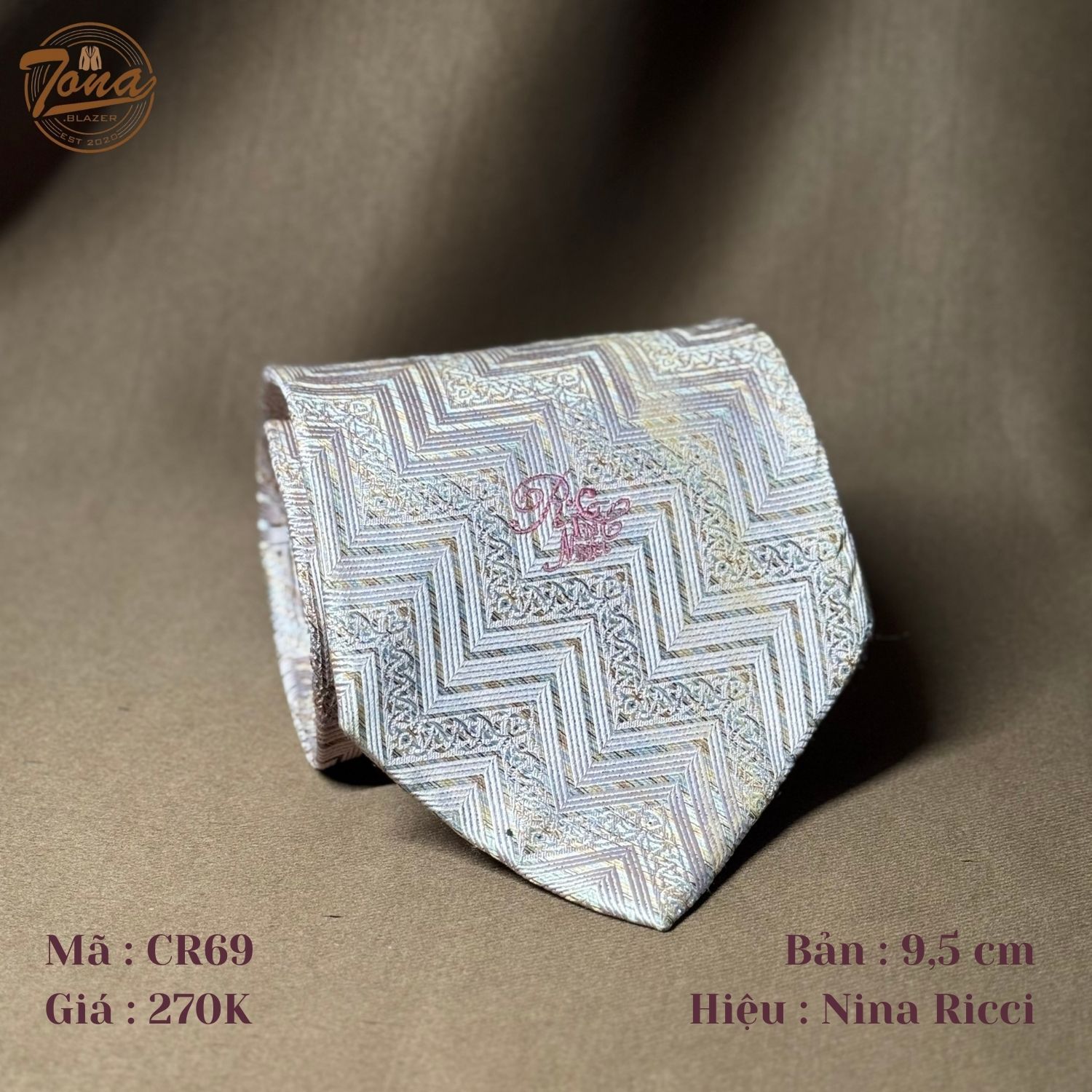 Caravat Lụa Nina Ricci Họa Tiết Ziczac Hình Học Dệt Chìm CR69 – tonashoe