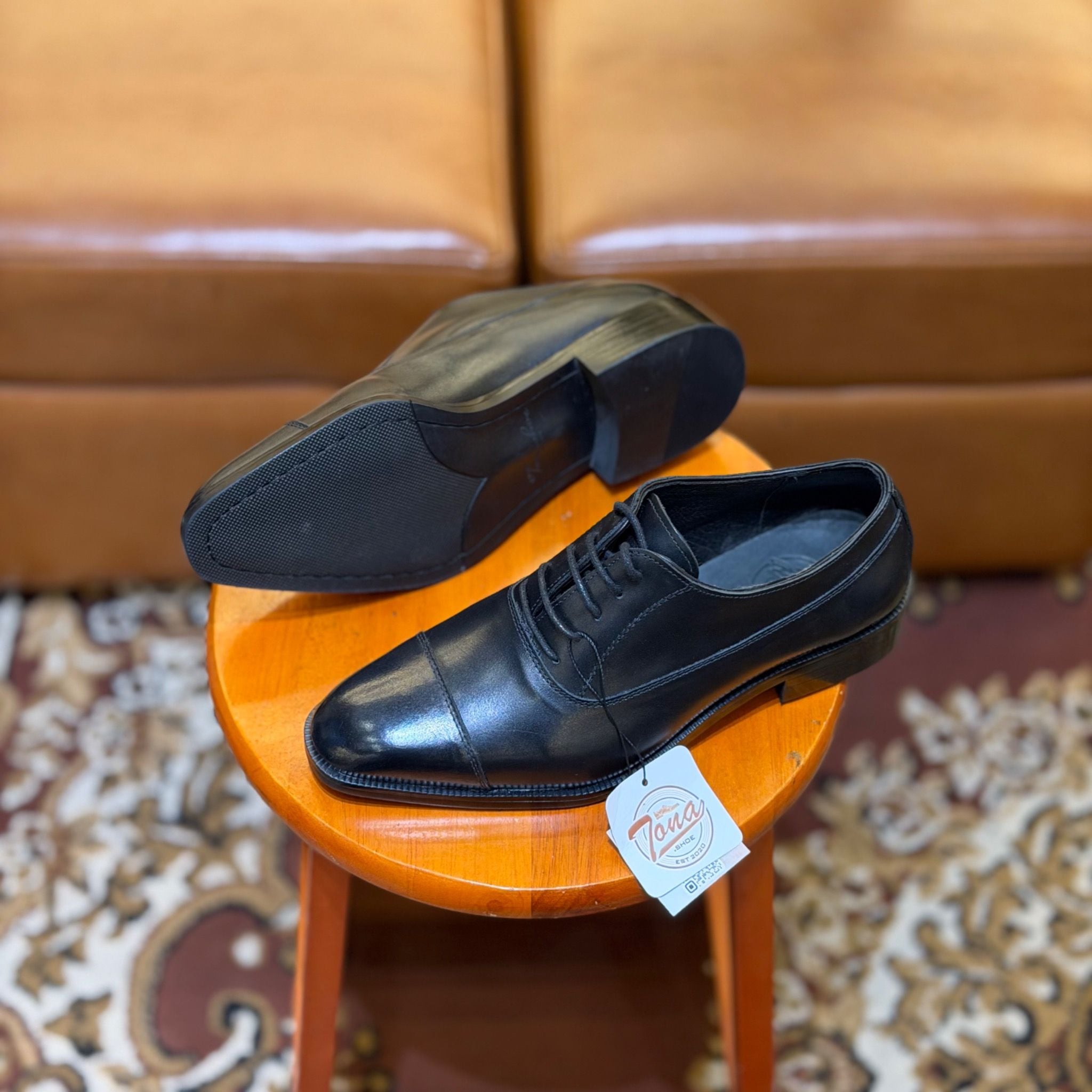 [Giày Mới] Giày Oxford Captoe Đế McKay Đen TN39 – tonashoe