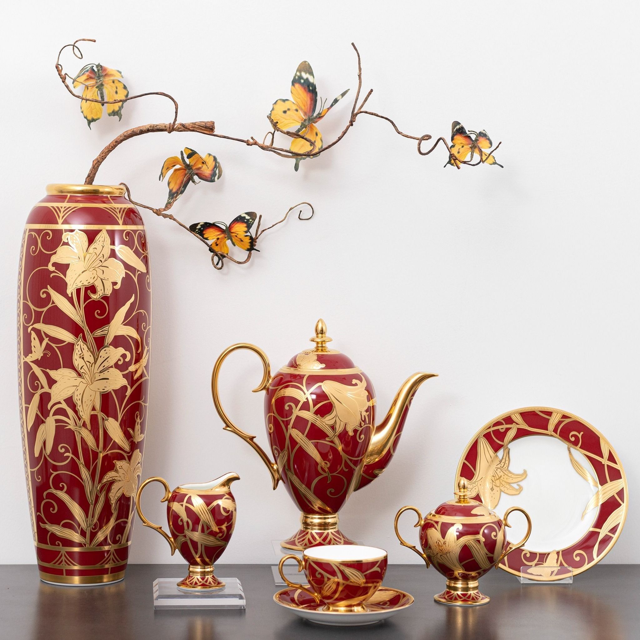 Bộ ấm chén uống trà (vẽ tay) 21 món màu đỏ, sứ Nhật | Hanakinsai Yuri ...