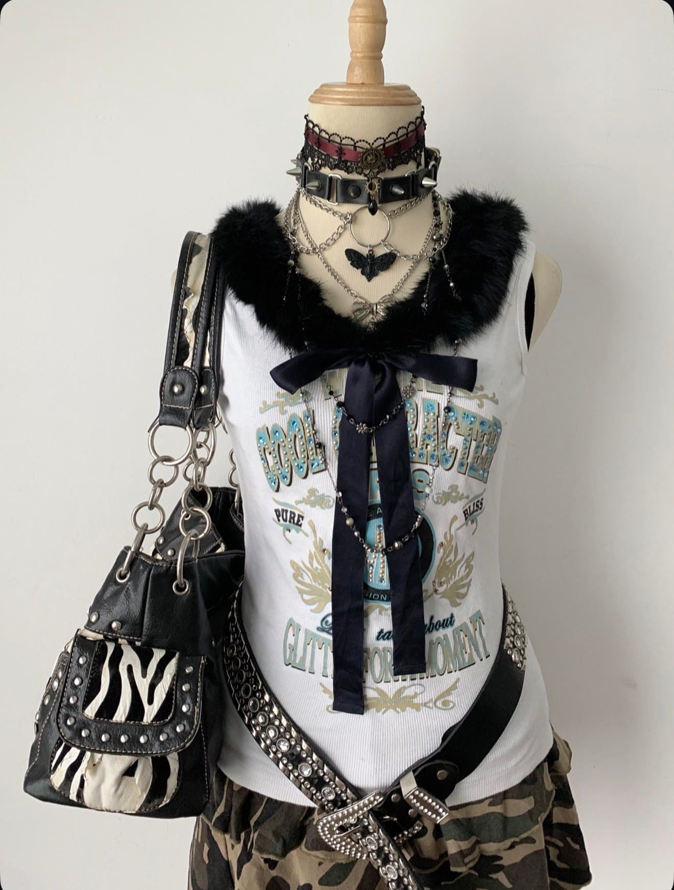 metal outfit – metal1111
