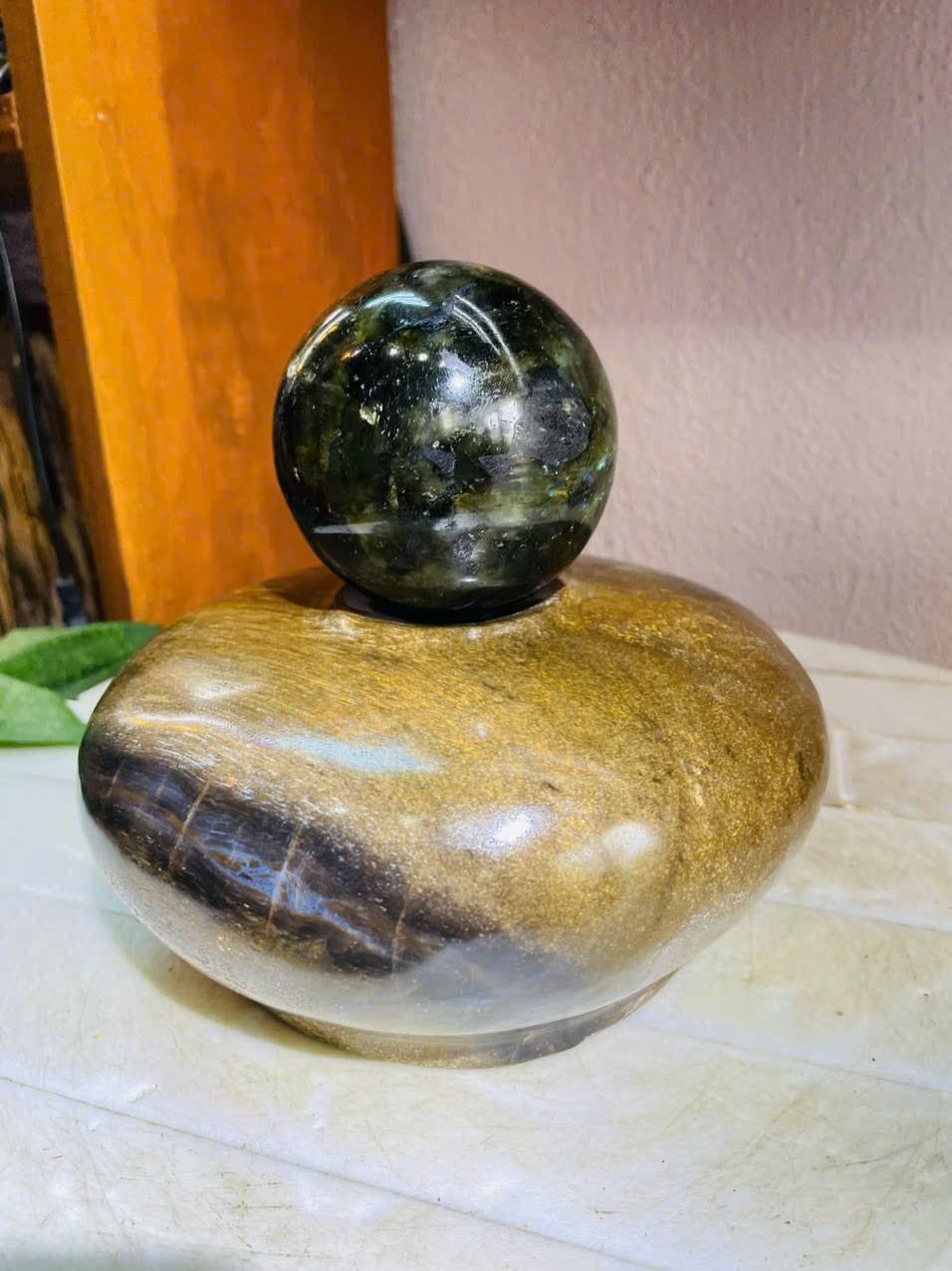 Chum Phú Quý Gỗ Hóa Ngọc Đánh Bóng Thủ Công Cao Cấp – Tún Decor